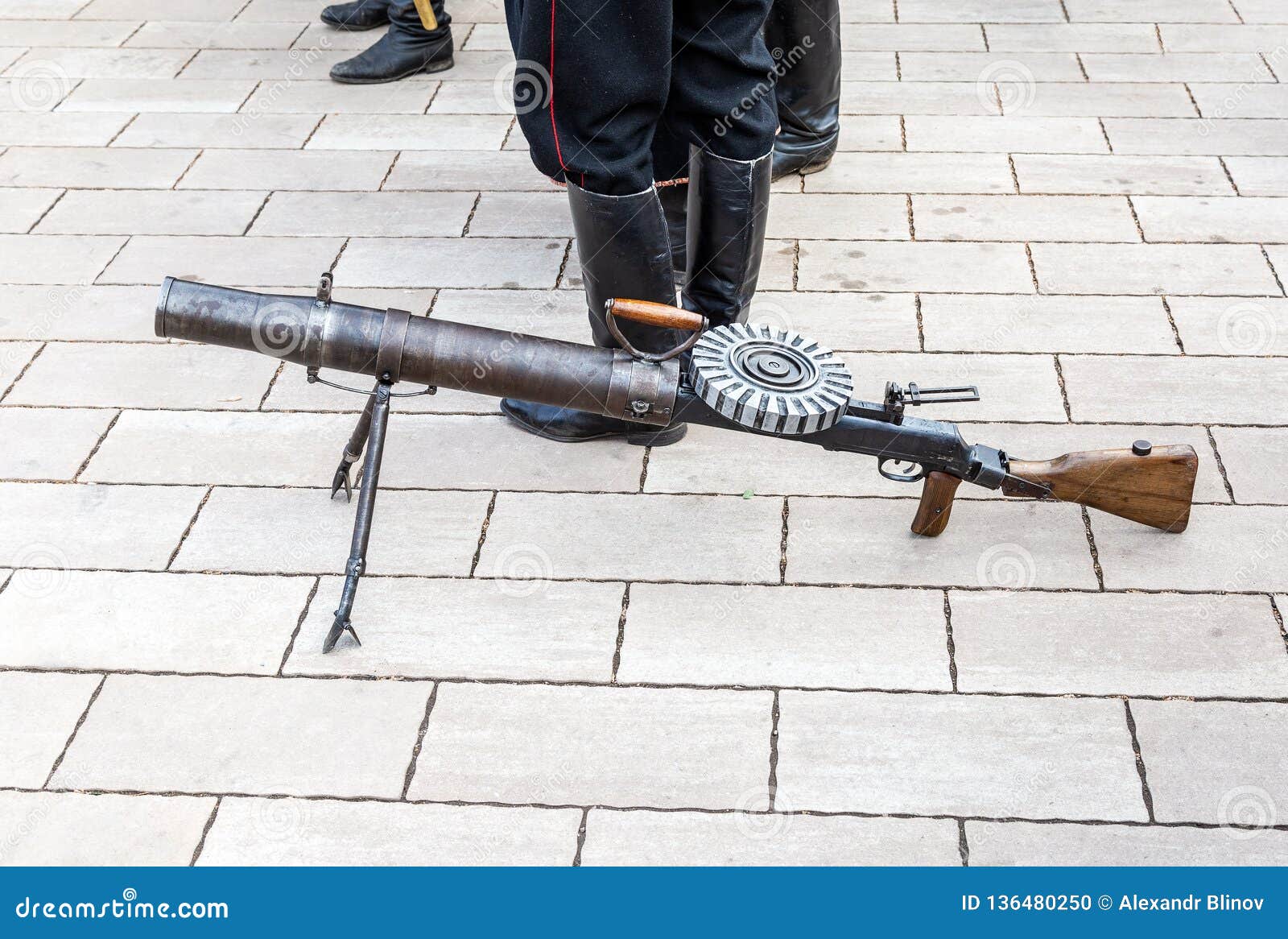 Lewis Automatic Machine Gun Stock Photo - Image of ammunition, handgun ...