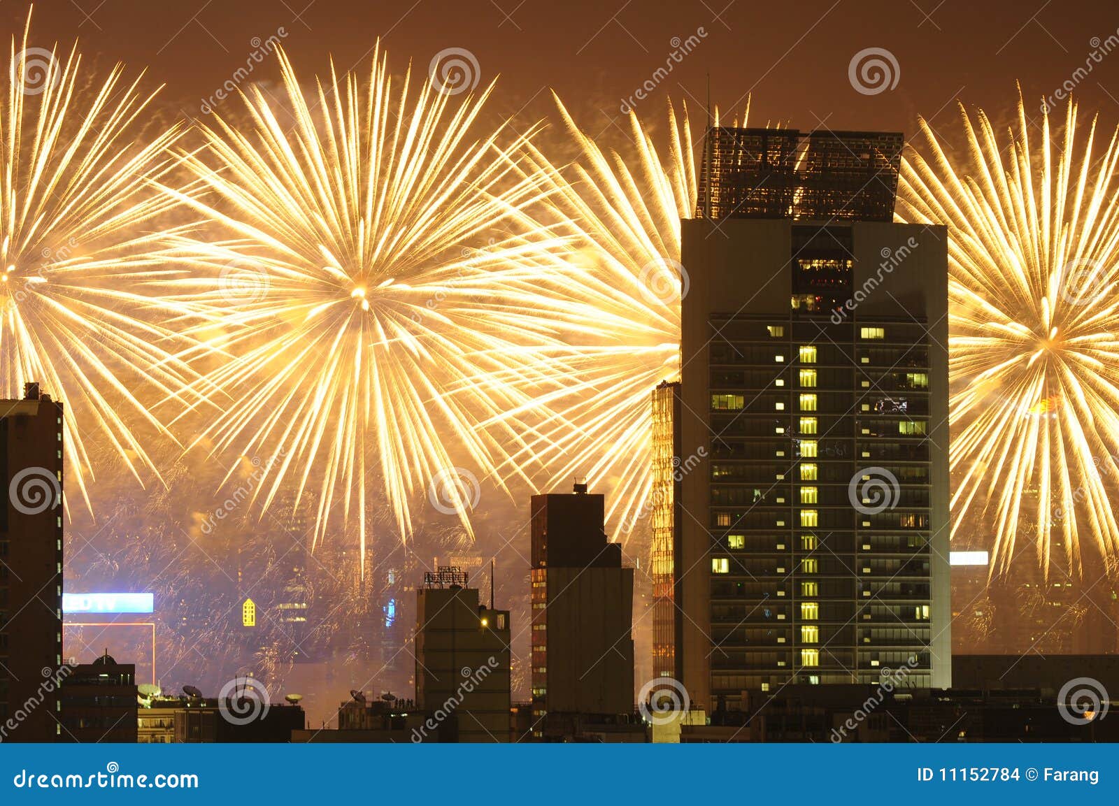 Firworks display editorial stock image. Image of city - 11152784
