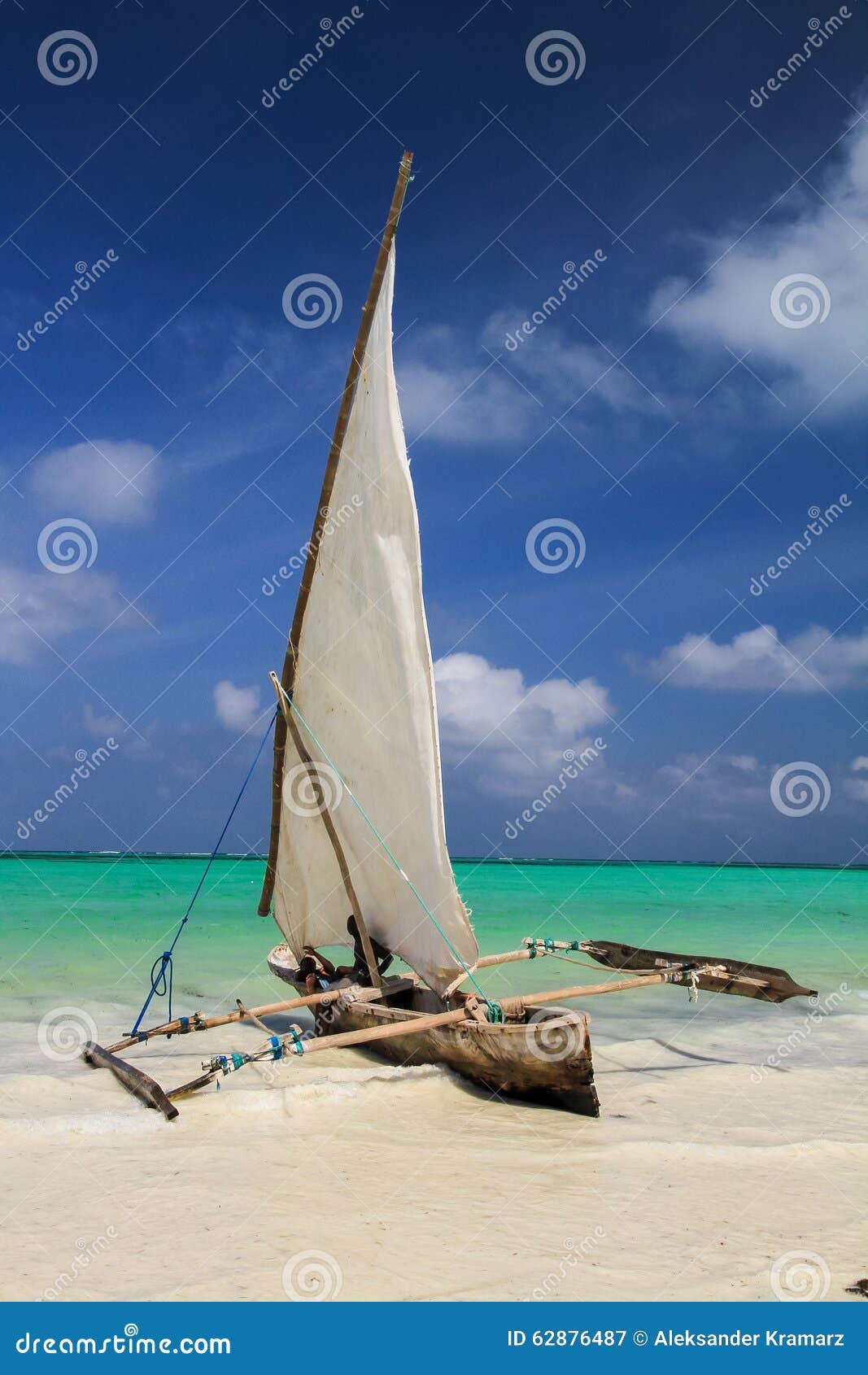 Fischerboot in Sansibar stockbild. Bild von aufgabe, tradition - 62876487
