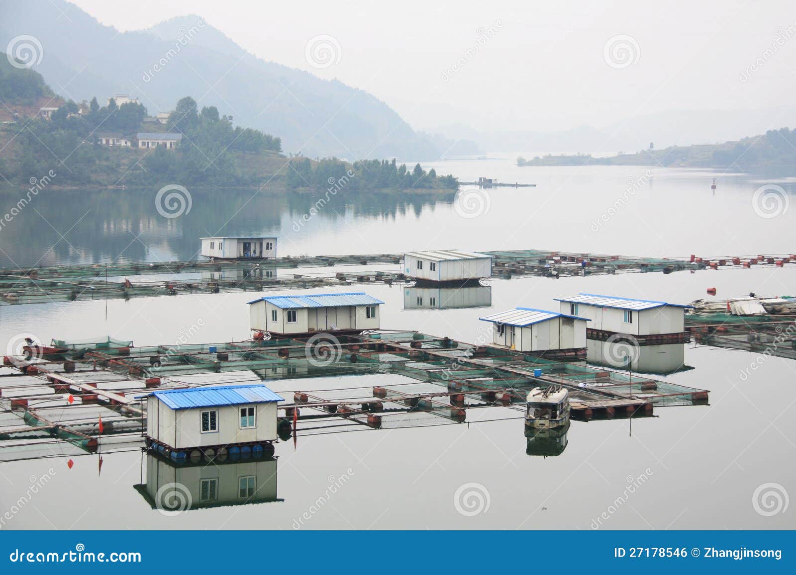 Fish farm in the reservoir stock photo. Image of peaceful - 27178546