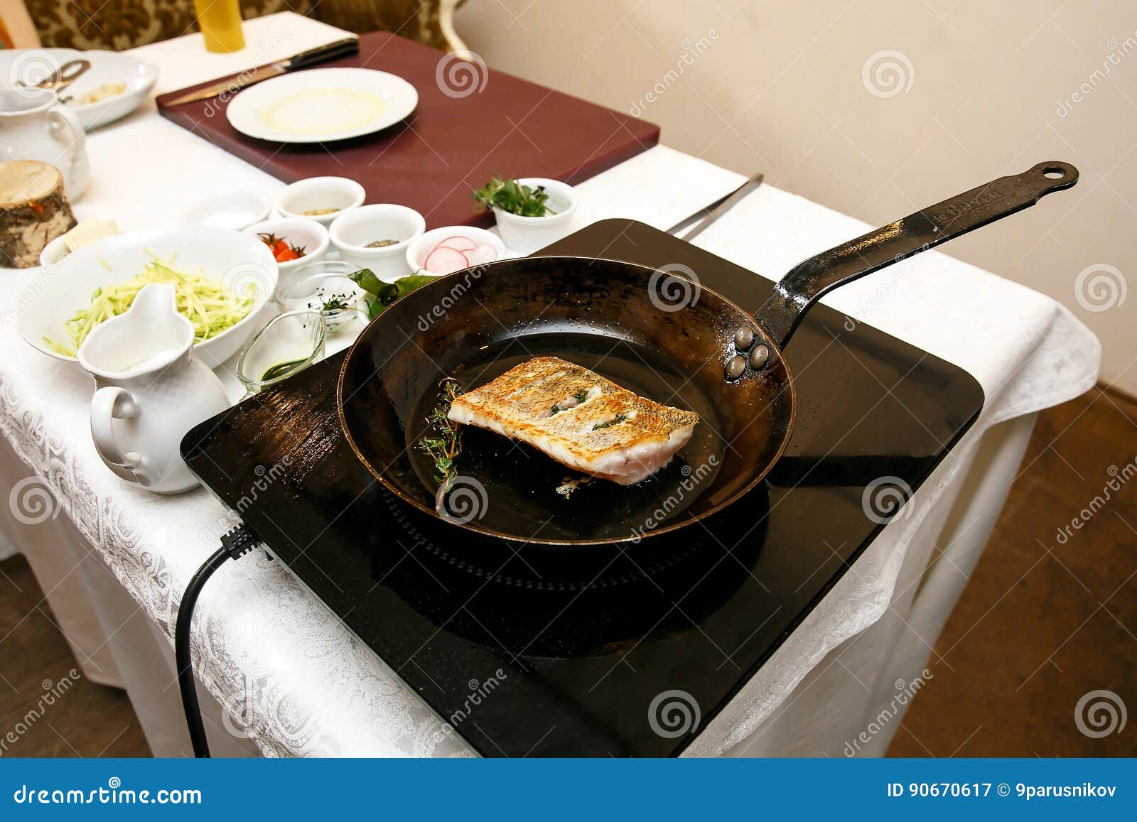 Fish Fillet Fried in the Pan Stock Image - Image of catering, champ ...