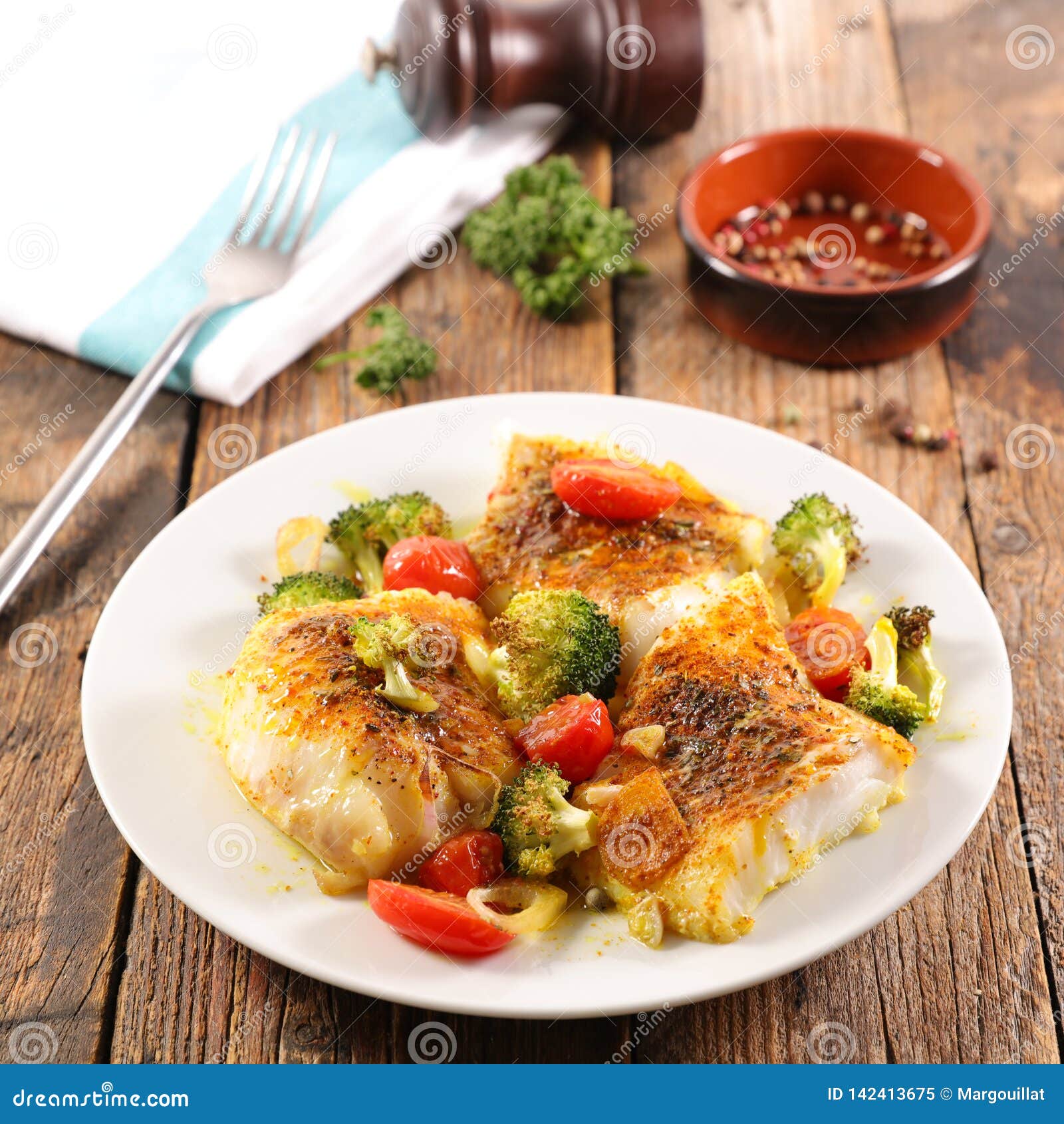 Fish fillet with tomato stock image. Image of healthy - 142413675