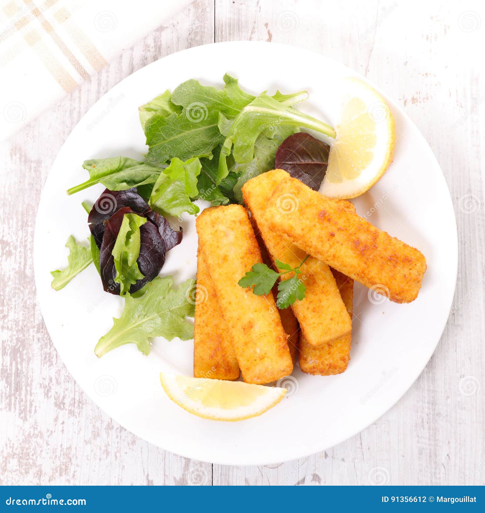 Fish Fingers Sticks Dinner Stock Images - Download 725 Royalty Free Photos