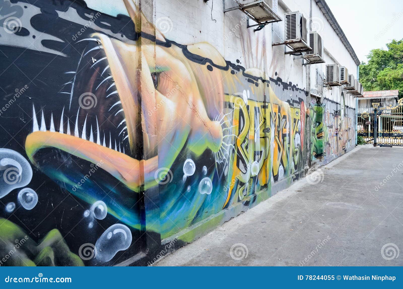 Fish, giant graffiti stock illustration. Illustration of house - 78244055
