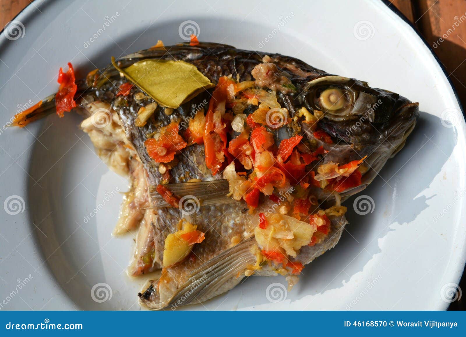 Fish head stock photo. Image of meal, object, dish, fish - 46168570