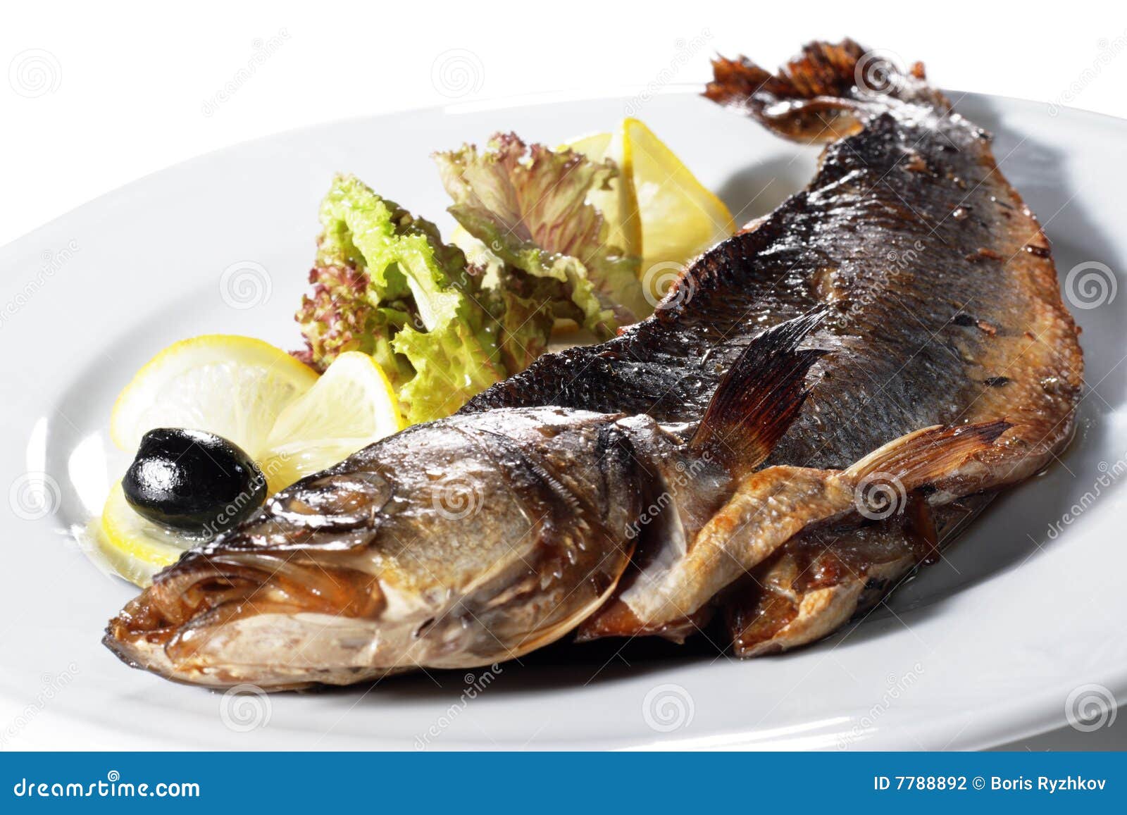 Fish Plate stock photo. Image of healthy, leaves, pepper - 7788892