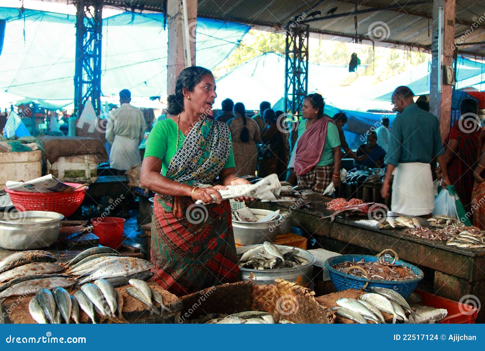 Fish seller editorial stock image. Image of vendor, grocery - 22517124