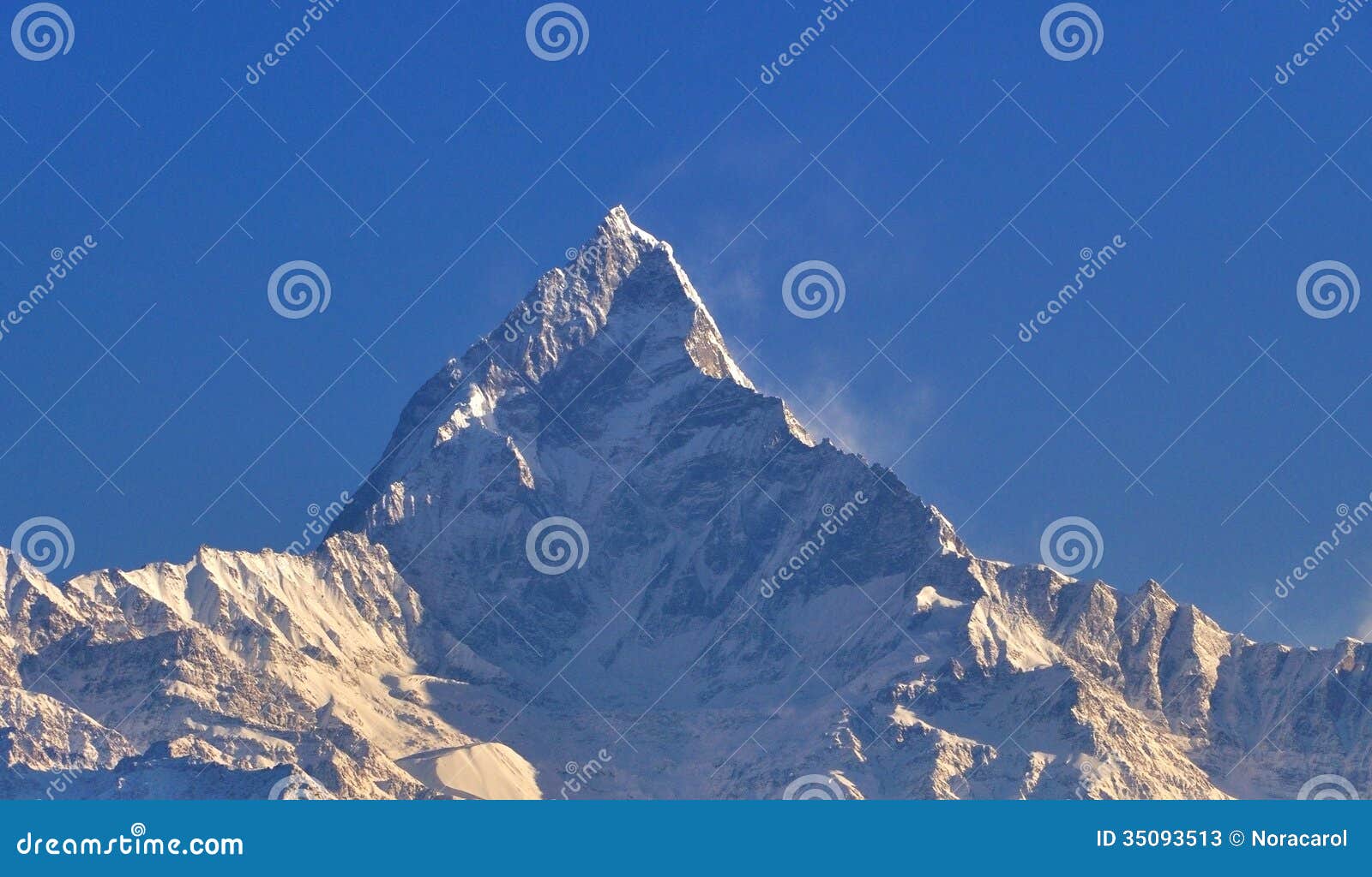 Fish Tail Mountain View in Annapurna Stock Image - Image of range ...