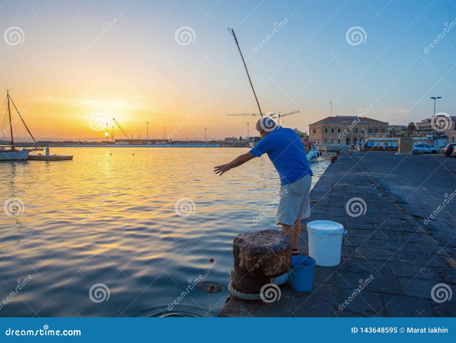 Fisherman Catch Fish in Siracuse Editorial Image - Image of port ...