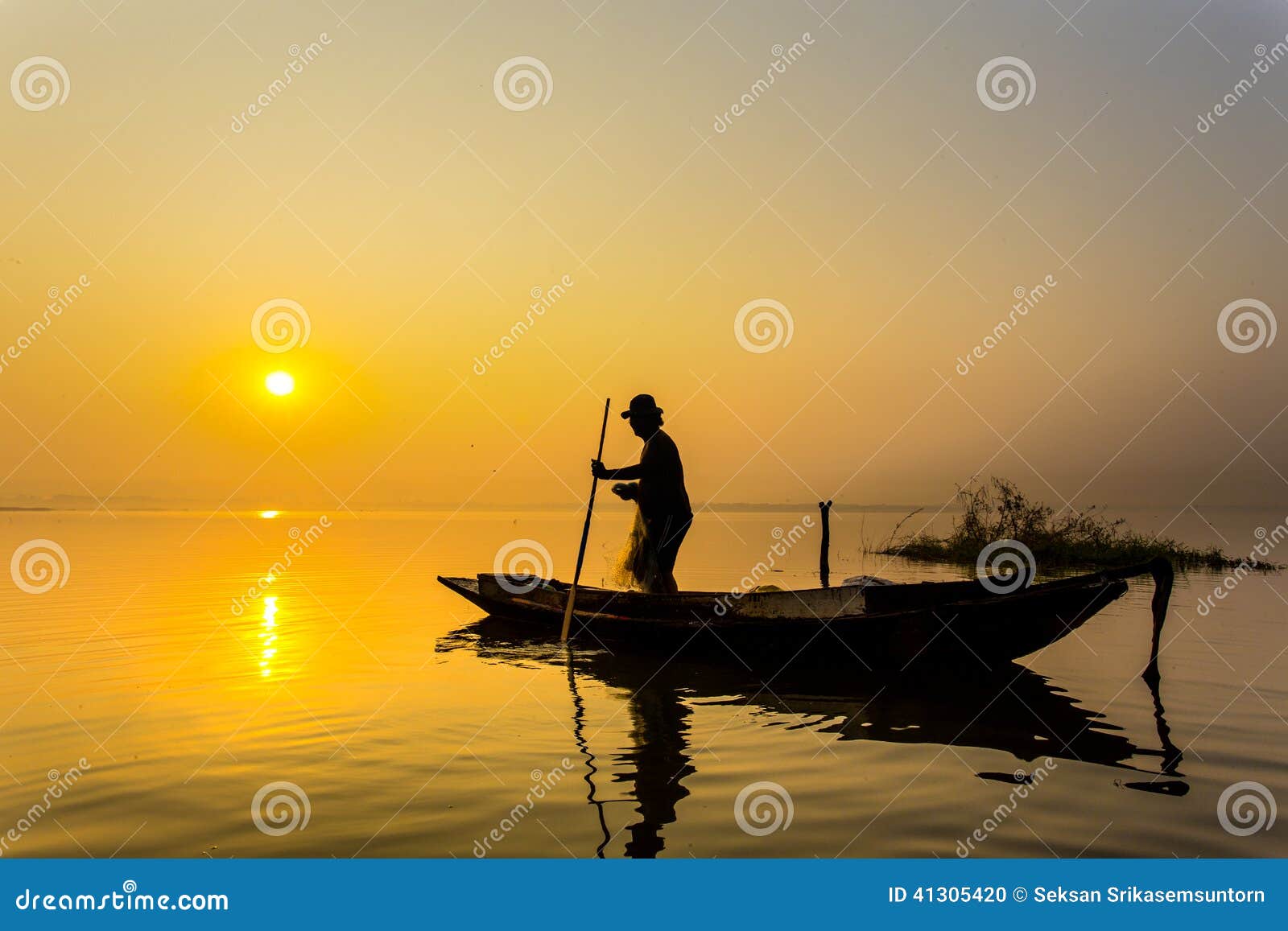 Fisherman life editorial image. Image of nets, thailand - 41305420