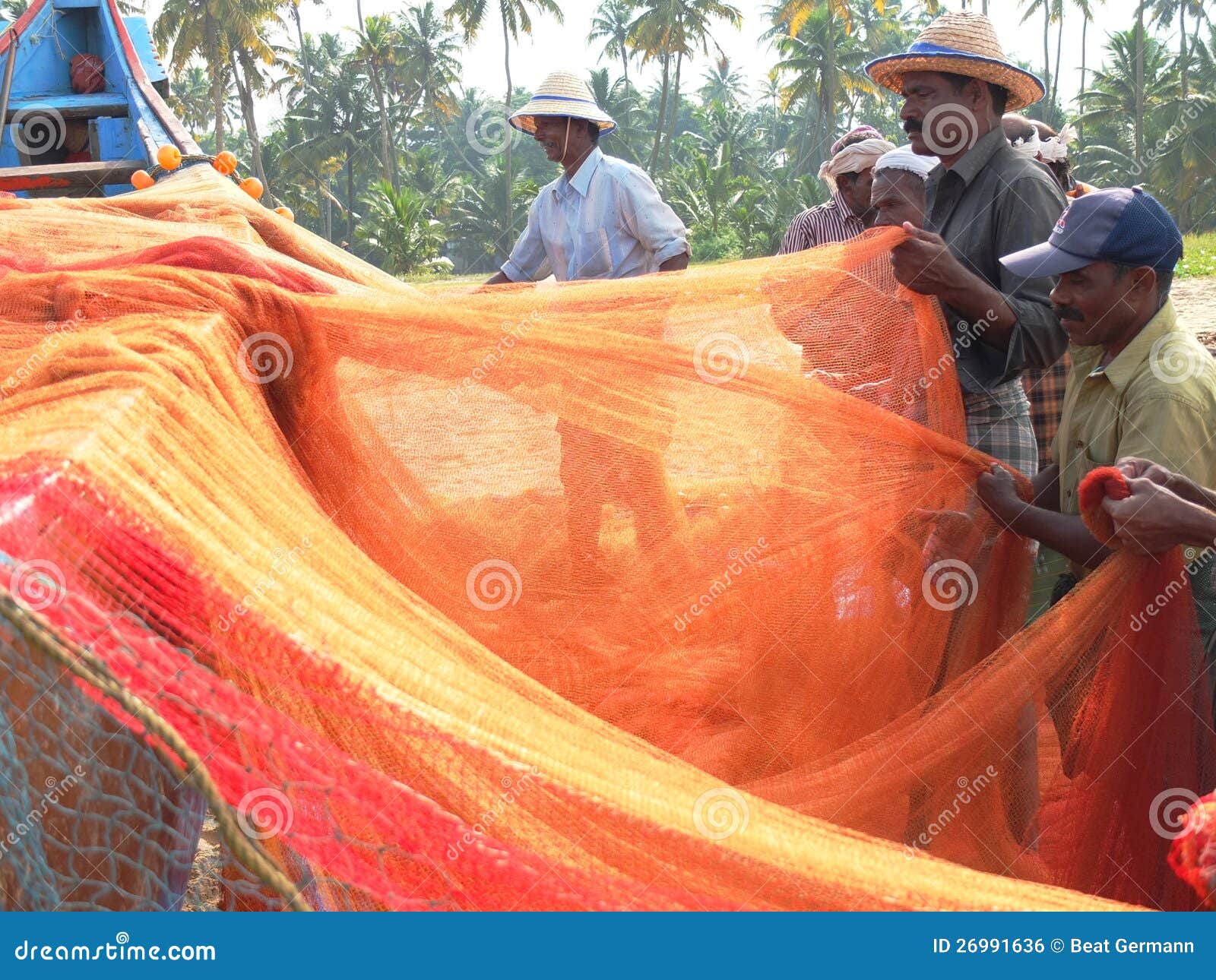 Fishermen, Marari Beach, Kerala India Editorial Photo - Image of nets ...