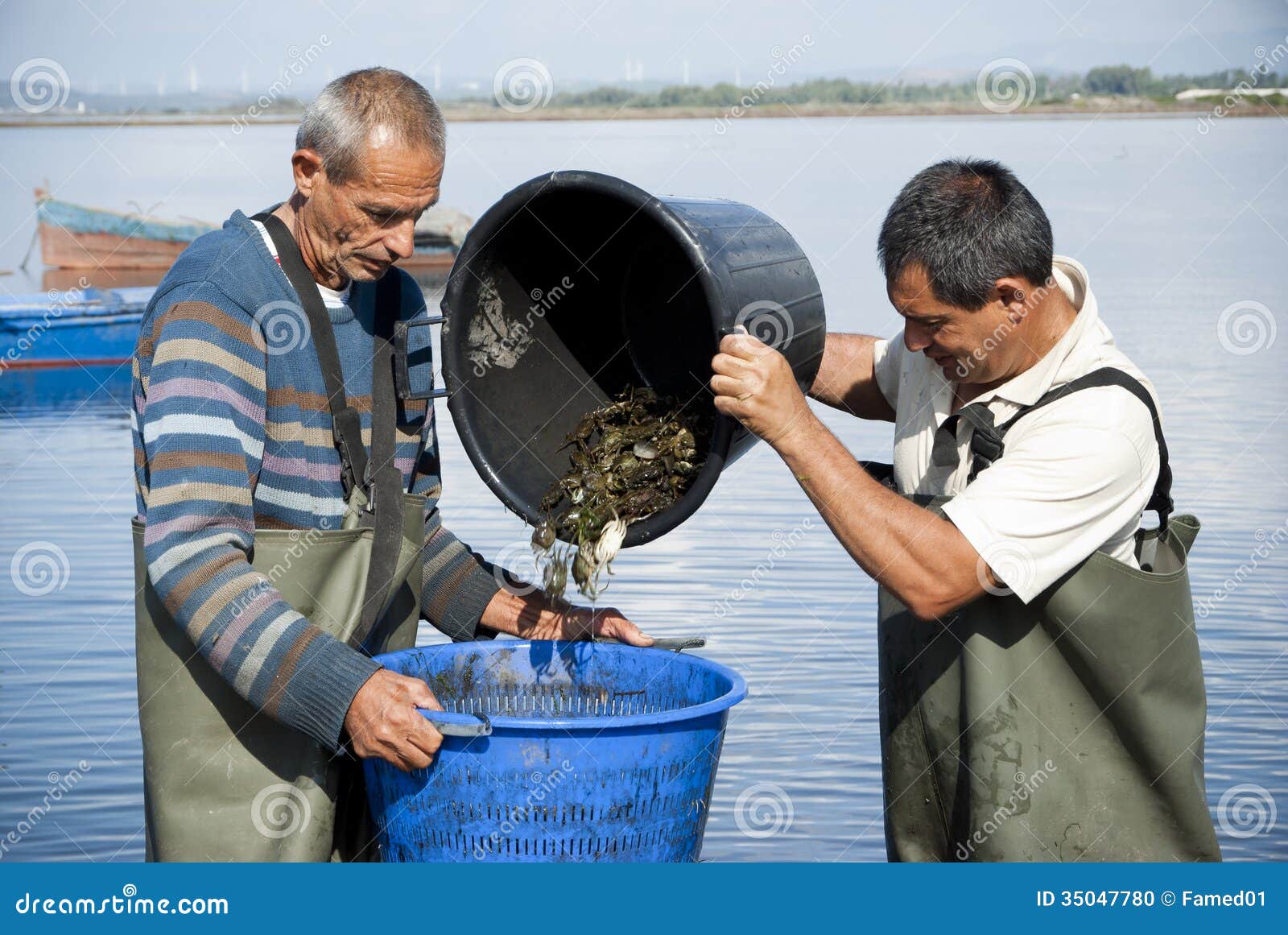 Fishermen at work editorial image. Image of fisherman - 35047780