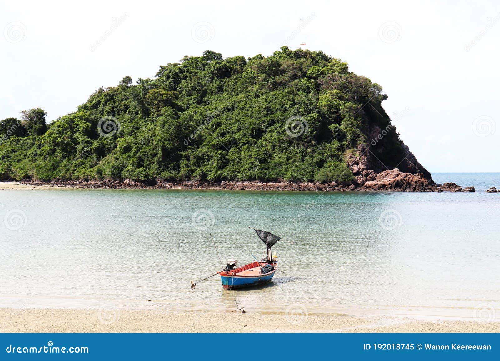 The Fishing Boat at the Small Island Stock Image - Image of sunrise ...