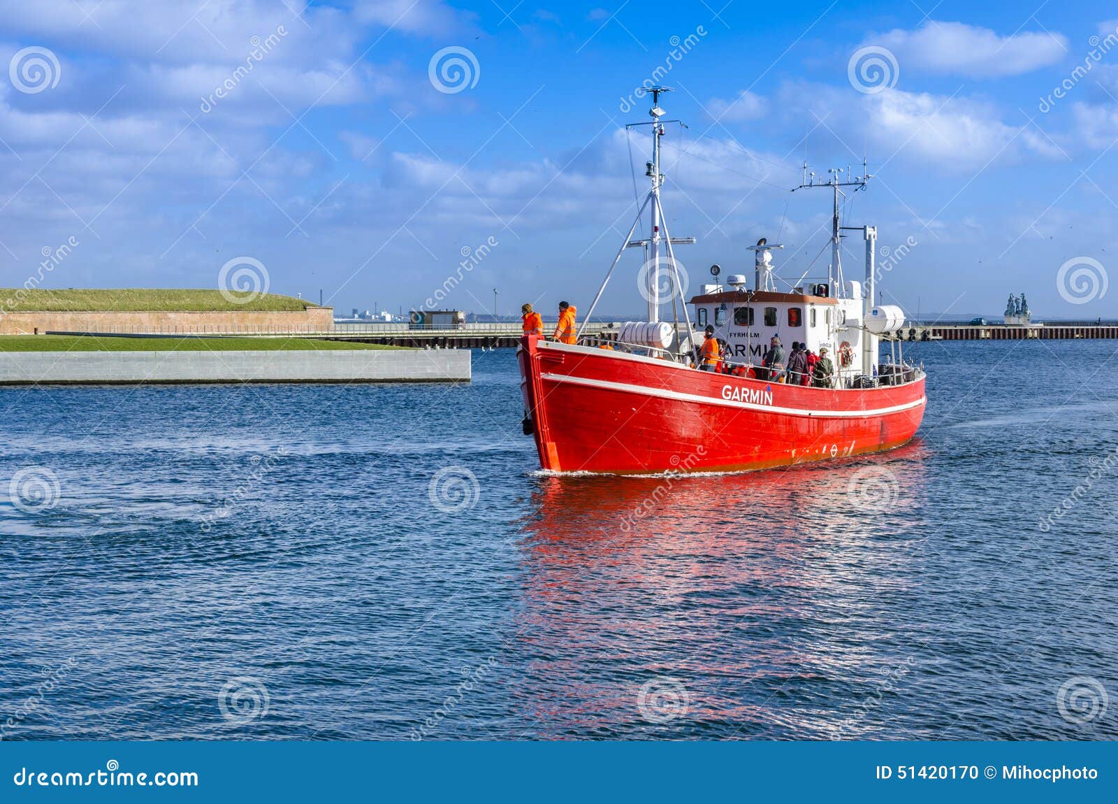 Fishing boat editorial image. Image of fishnet, floating - 51420170