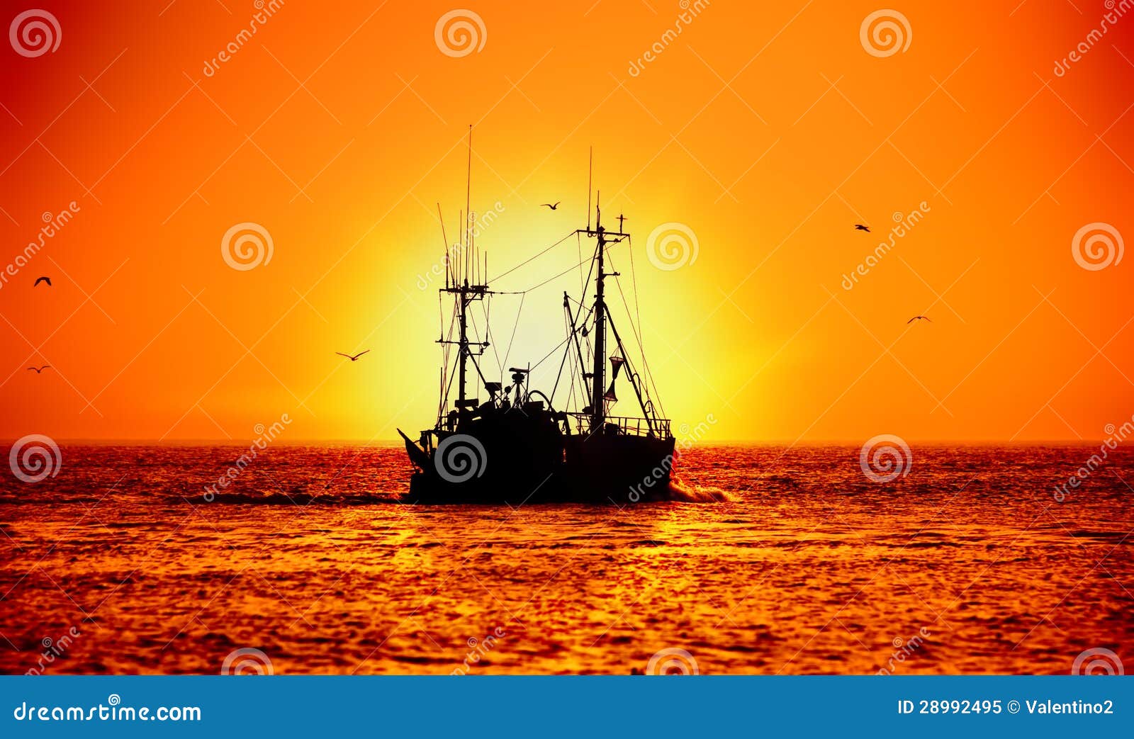 Fishing boat and sunset stock image. Image of vessel - 28992495