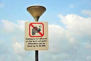 Fishing is Not Allowed Sign Stock Illustration - Illustration of offend ...
