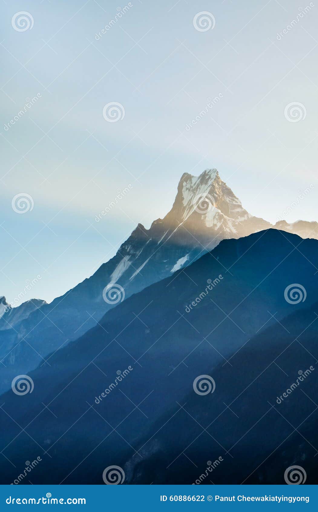 Fishtail Peak , Mount Machhapuchchhre Stock Photo - Image of camp ...