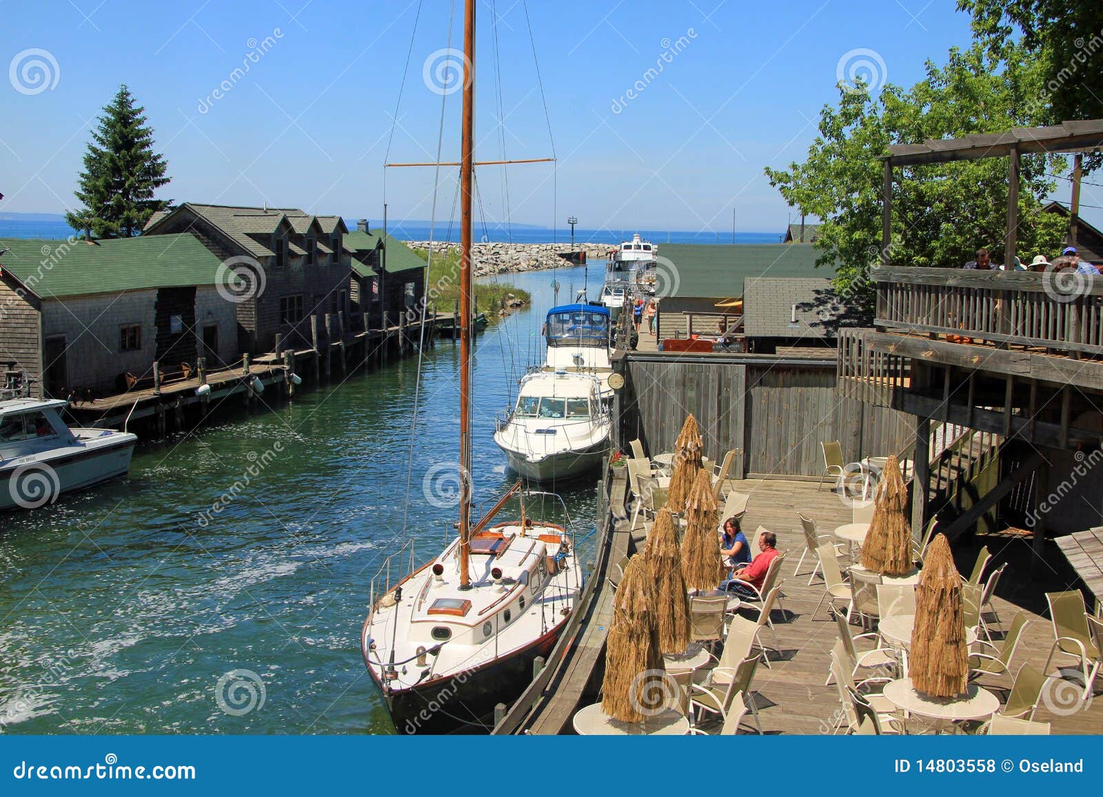 Fishtown in Leland, Michigan Editorial Stock Photo - Image of water ...