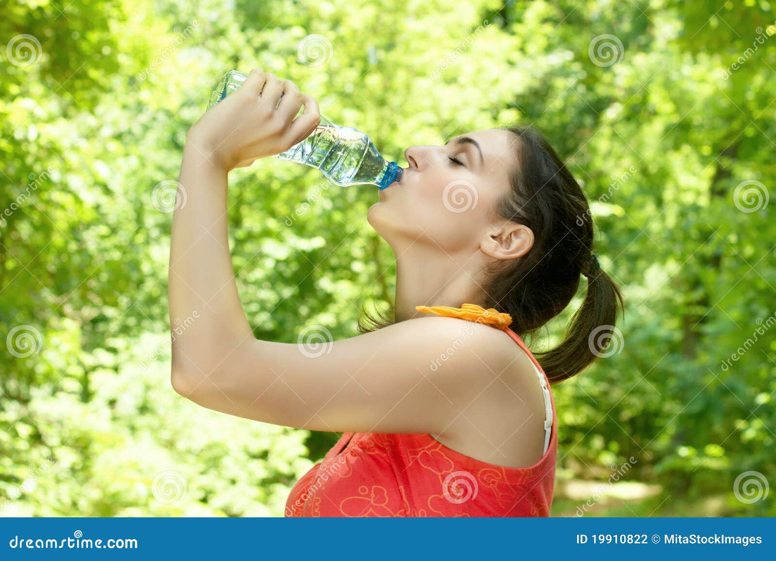 Fitness girl refreshing stock photo. Image of refreshing - 19910822