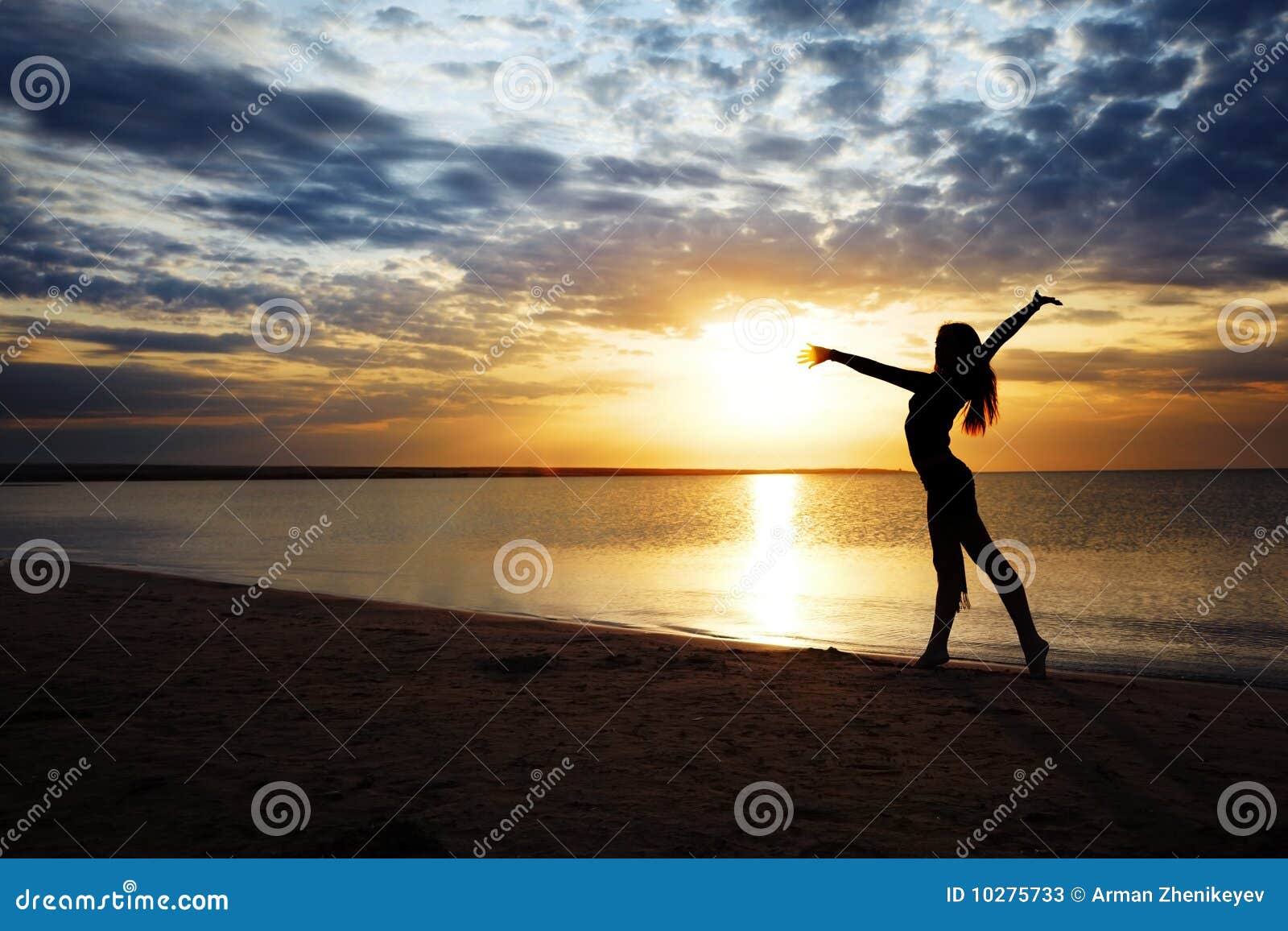 Fitness at sunset stock image. Image of dance, freshness - 10275733