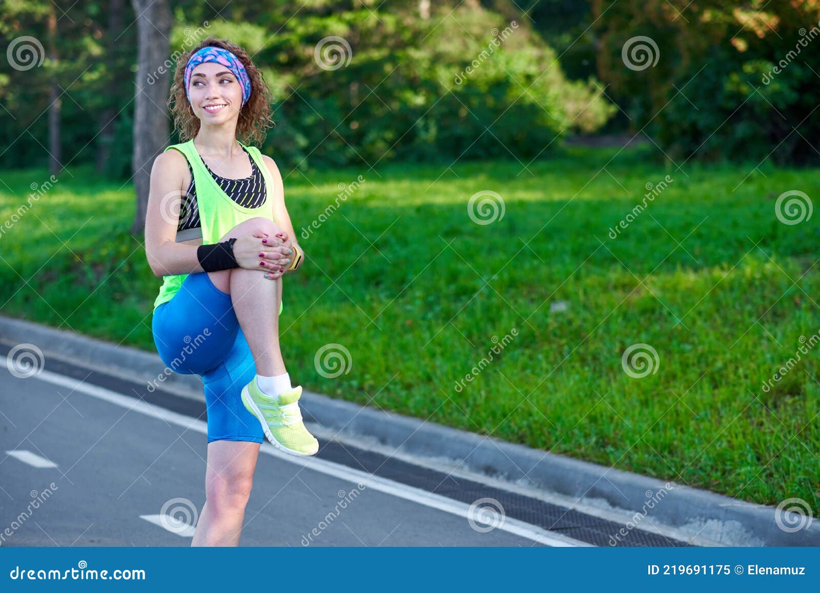 Fitness Young Woman Stretching Legs After Run Outdoors After Run Stock
