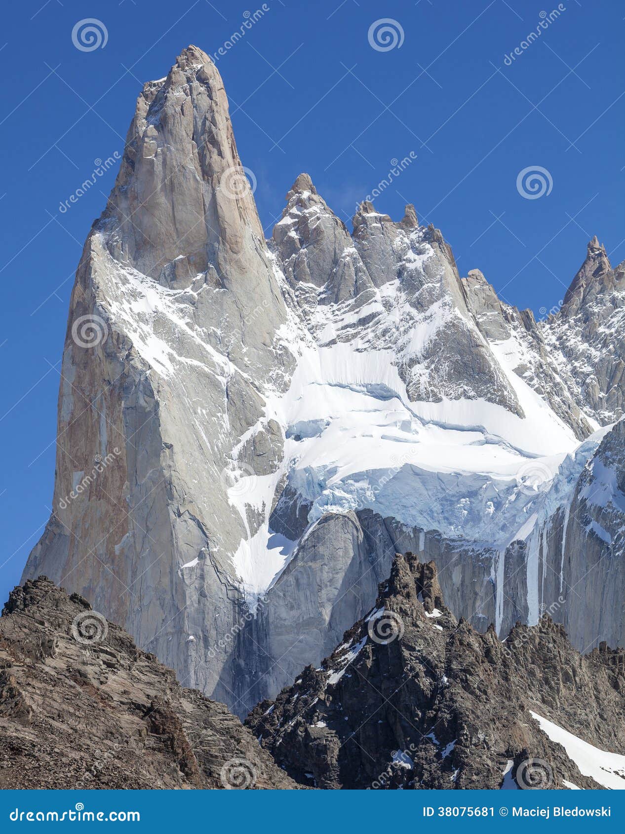 Fitz Roy Mountain Range, La Argentina Imagen de archivo - Imagen de ...