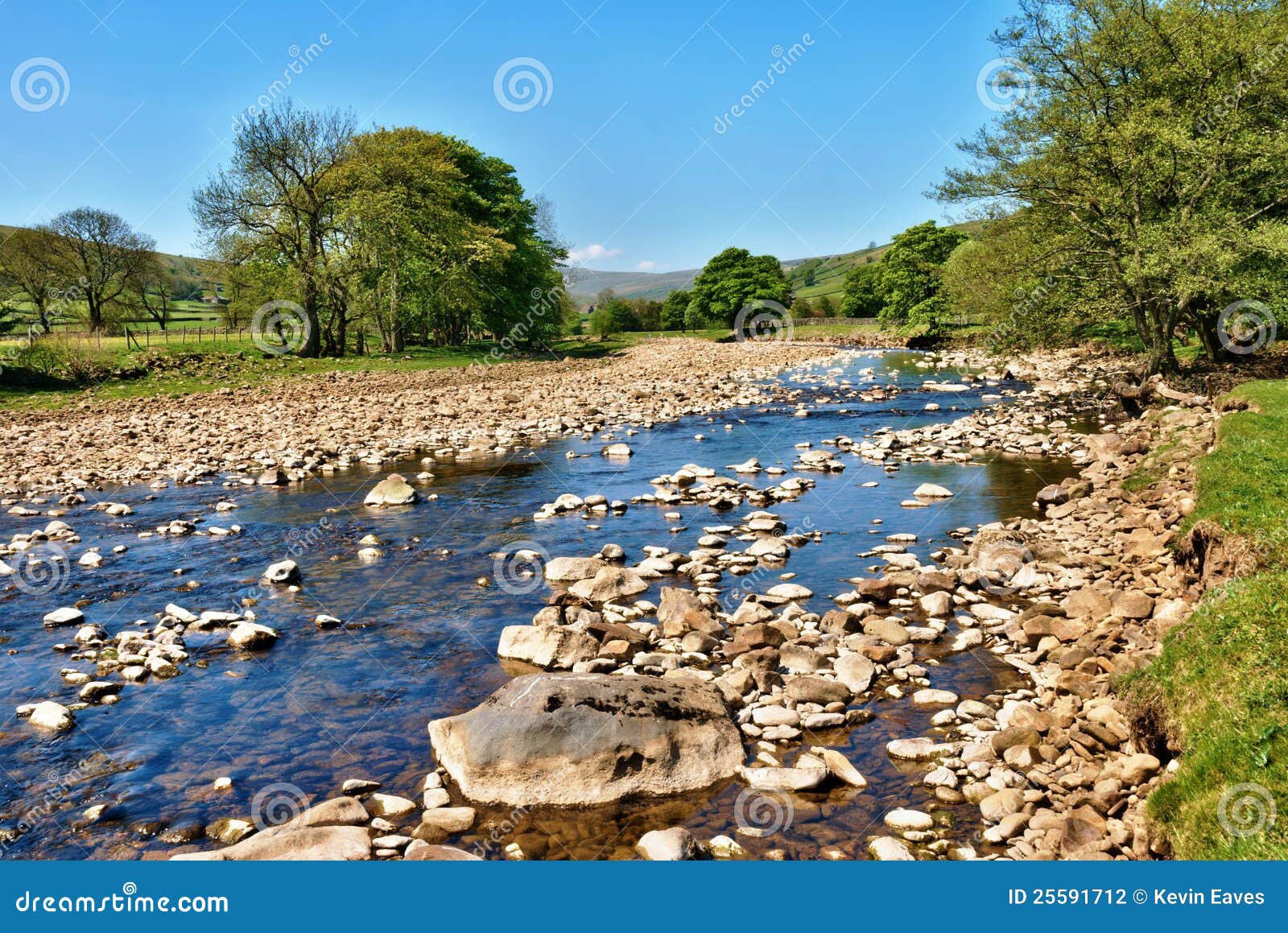 Fiume Swale, Yorkshire, Inghilterra Fotografia Stock - Immagine di ...