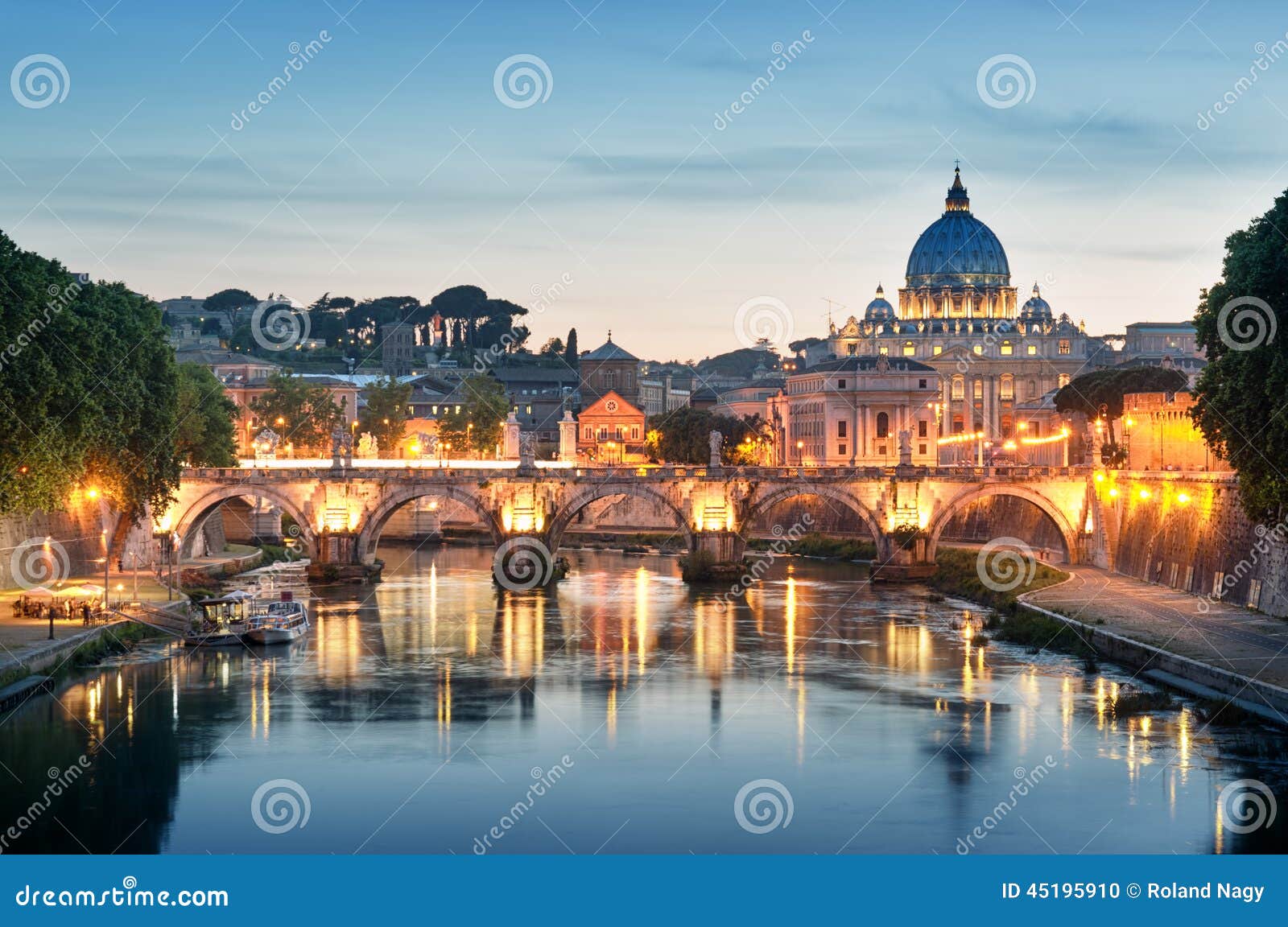 Fiume Tiber, Roma - Italia fotografia stock. Immagine di europa - 45195910