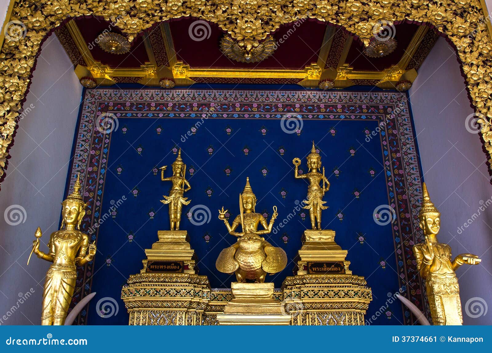 Five buddha statues stock image. Image of pattern, gold - 37374661