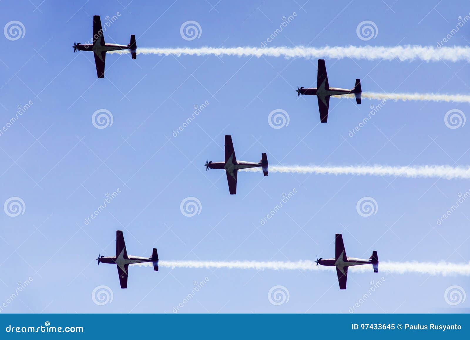 Five Jet Planes Flying in the Sky Stock Image - Image of airshow ...