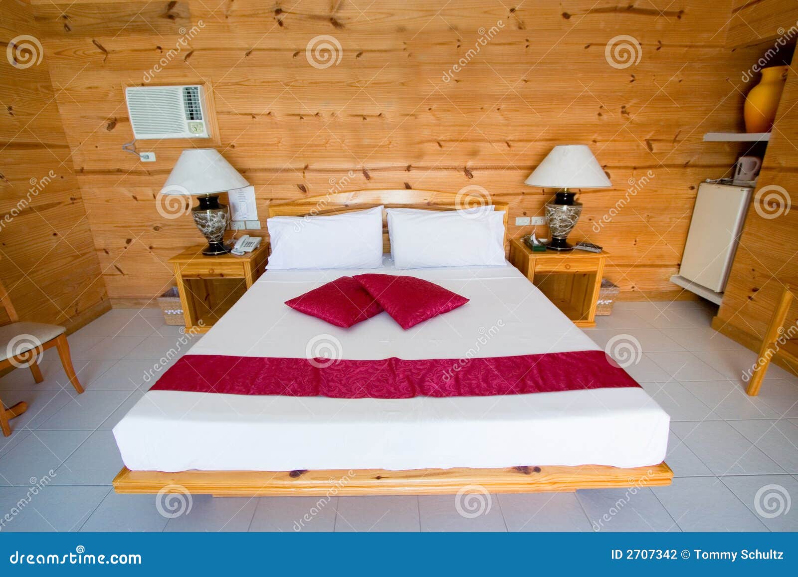 Five Star Hotel Room Picture. Image: 2707342