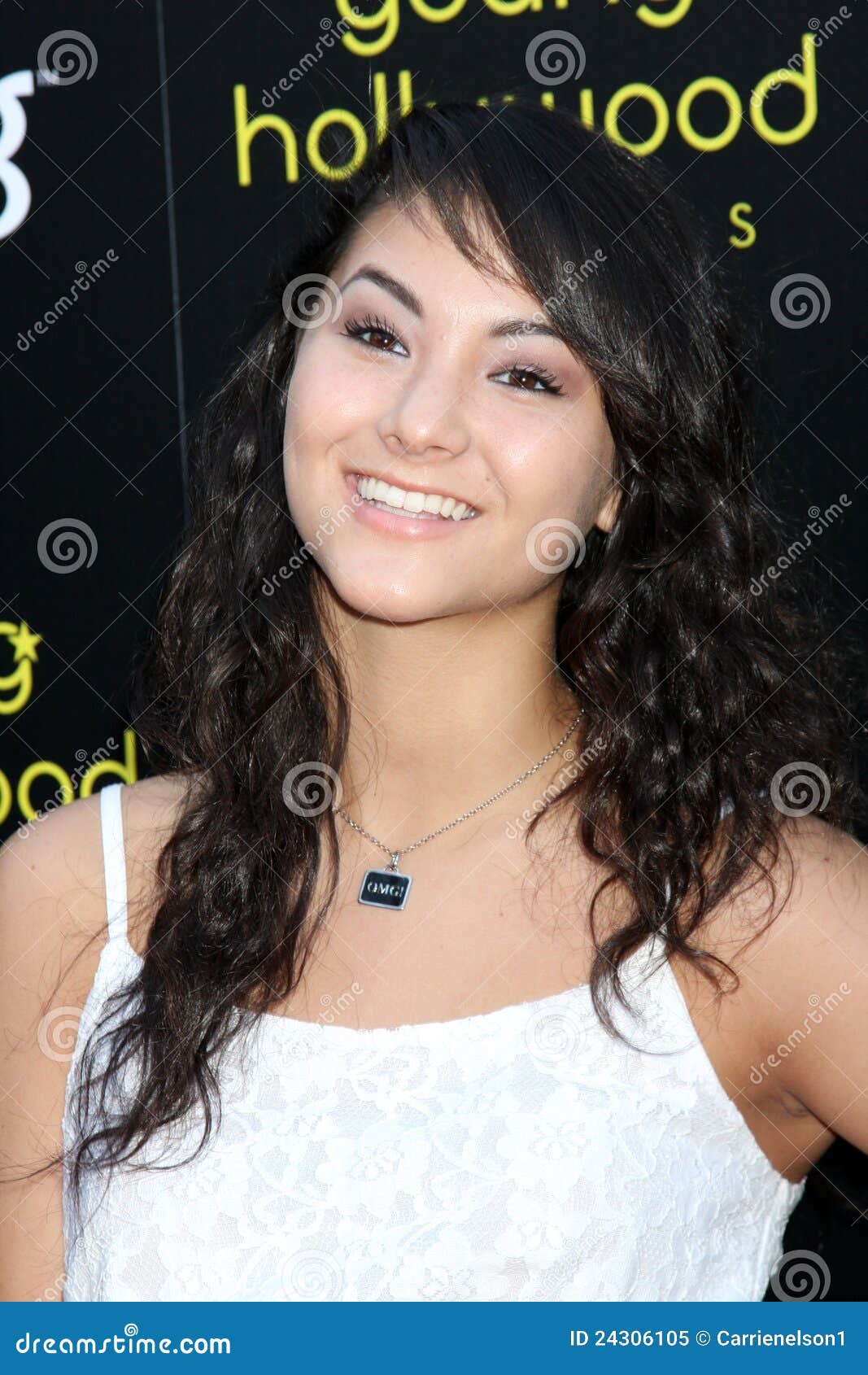 Fivel Stewart editorial image. Image of nokia, club, young - 24306105