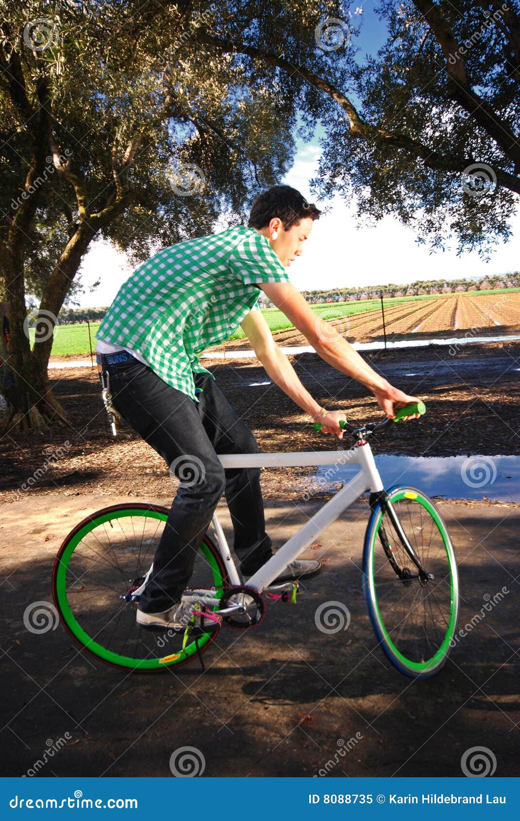 Fixed Gear Cyclist stock image. Image of gear, movement - 8088735