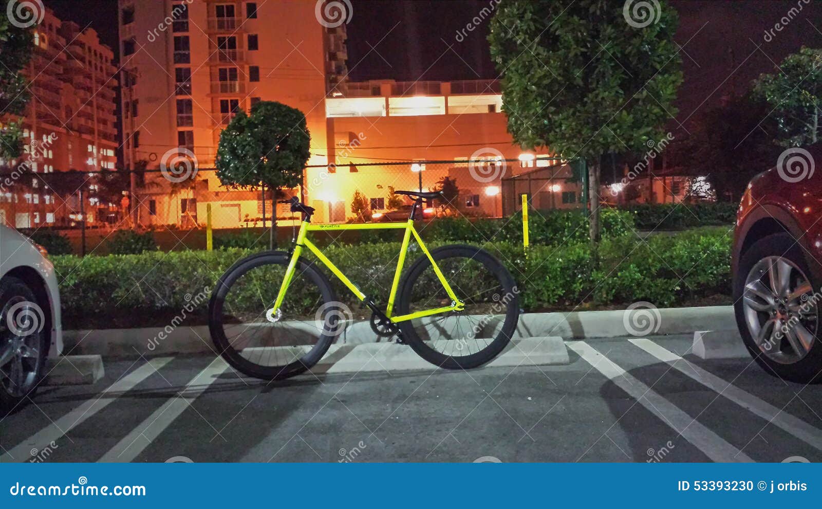 Fixie editorial image. Image of gear, purefix, mass, critical - 53393230