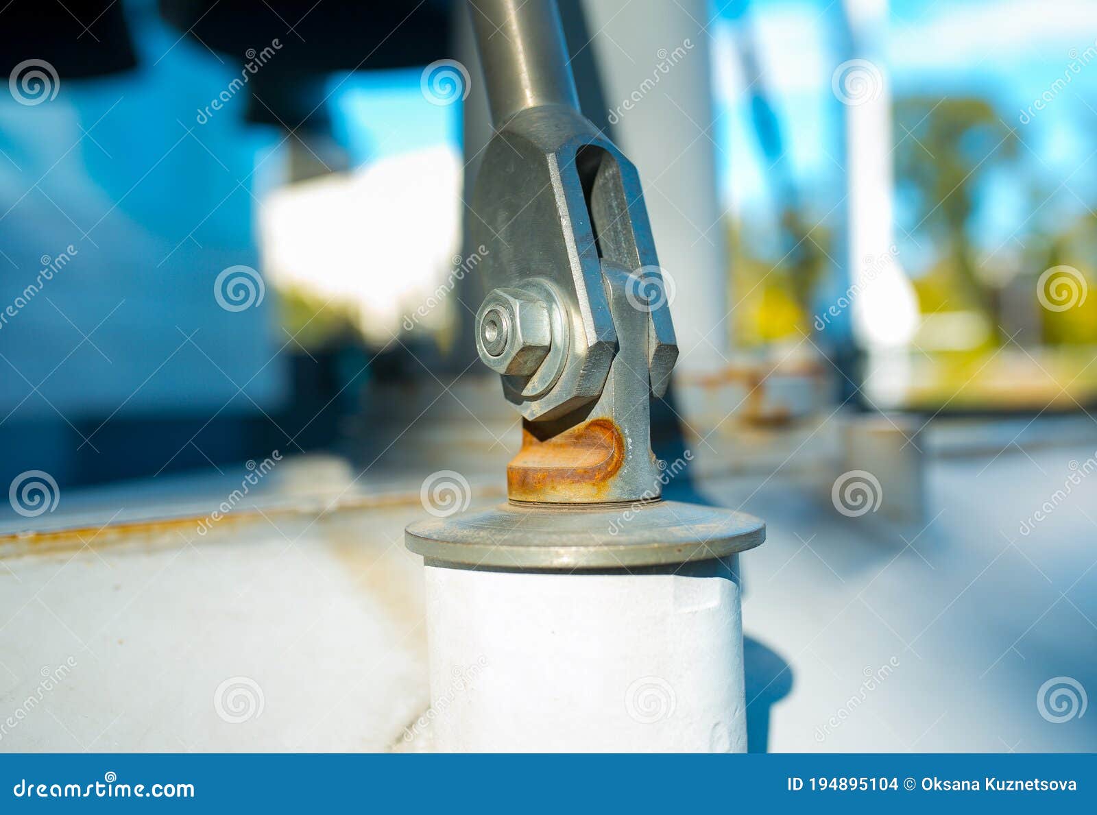 Fixing in Technology. Cable-stayed Mounting Option. Fastening ...