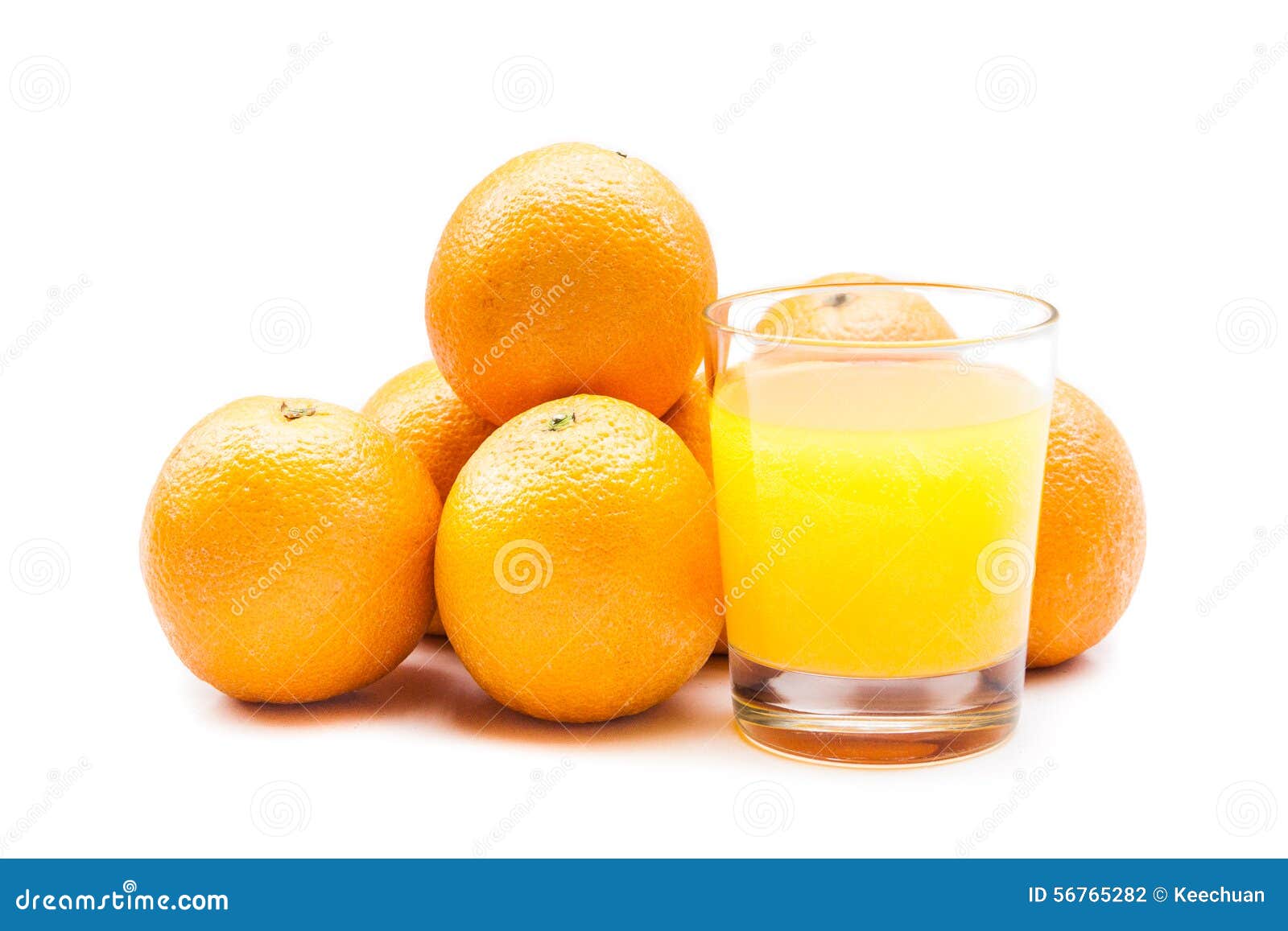 Fizzy Orange Juice from Effervescent Tablet with Oranges at Backdrop ...
