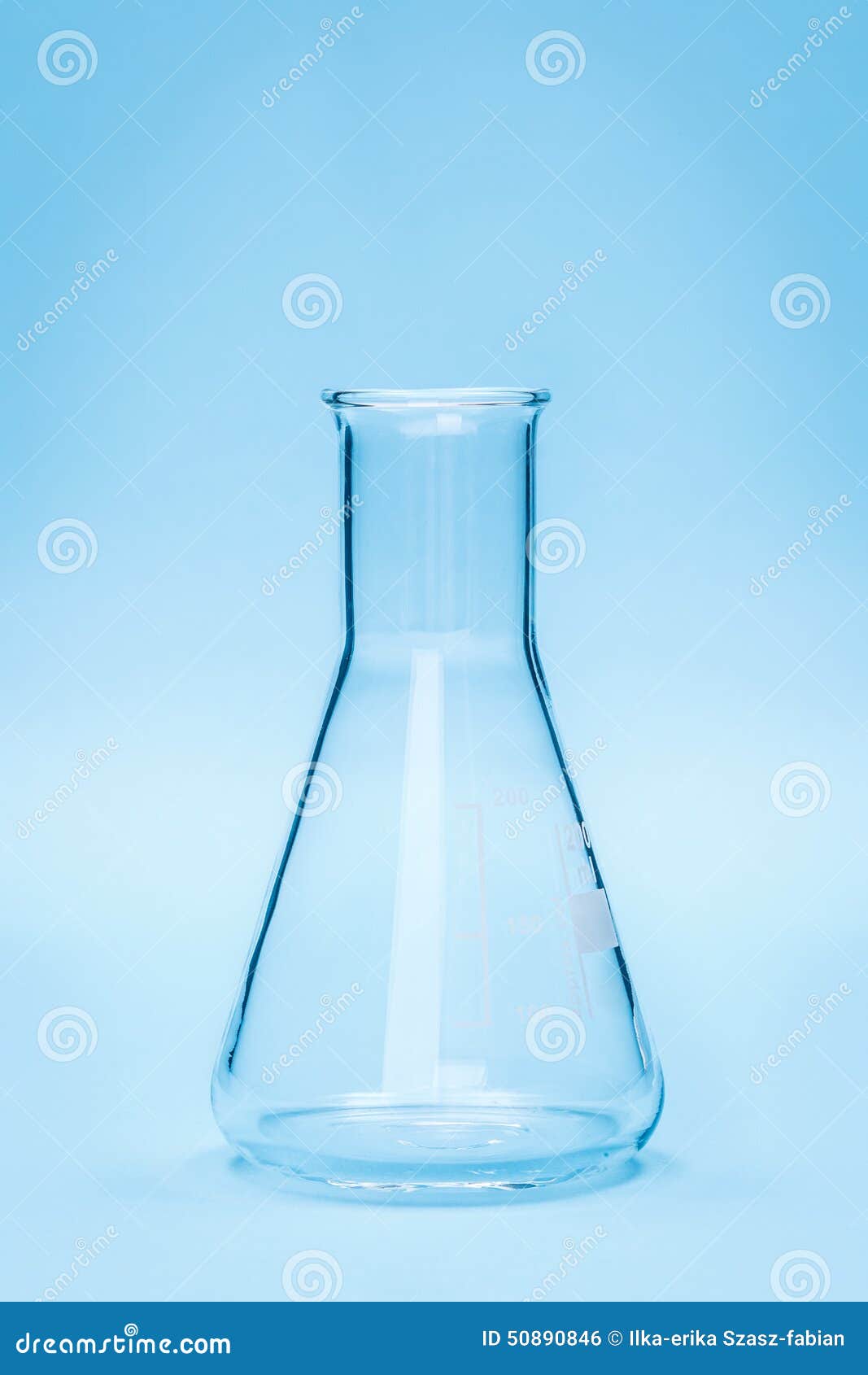 256 Flacon Erlenmeyer Vide De Chimie Photos libres de droits et ...