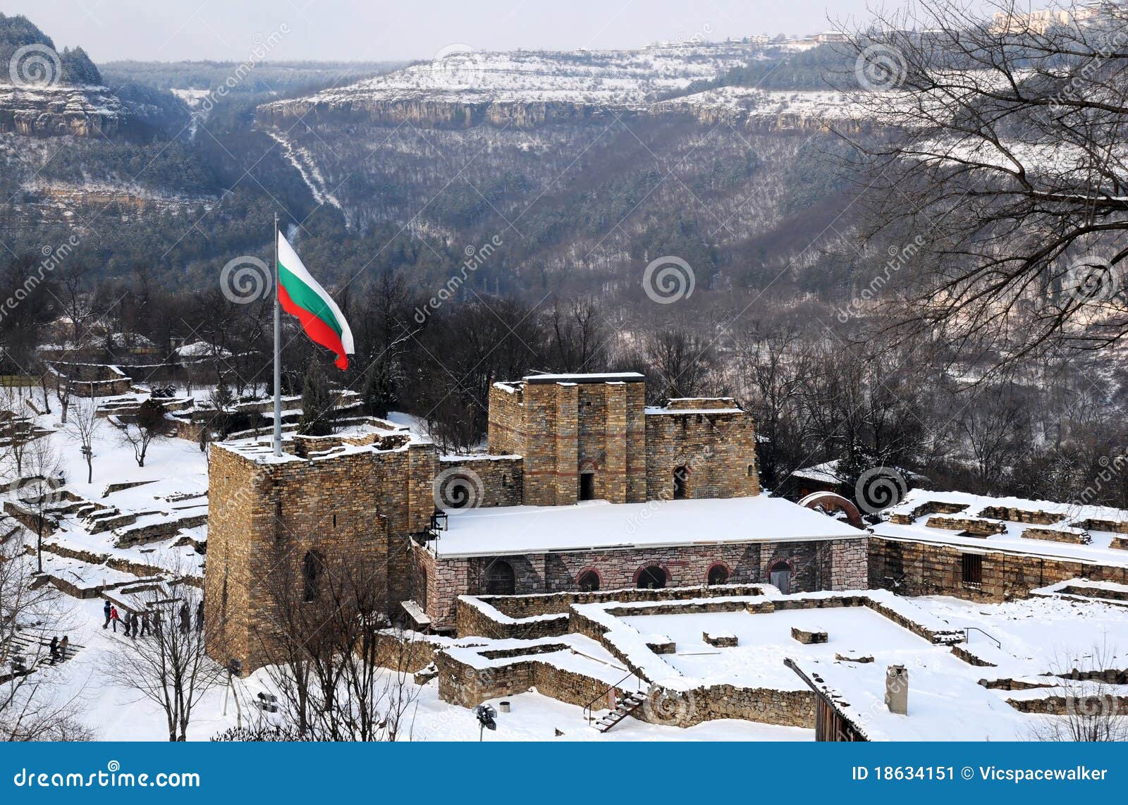 Flag Over Tsarevets Stronghold Stock Image - Image of rocks, citadel ...