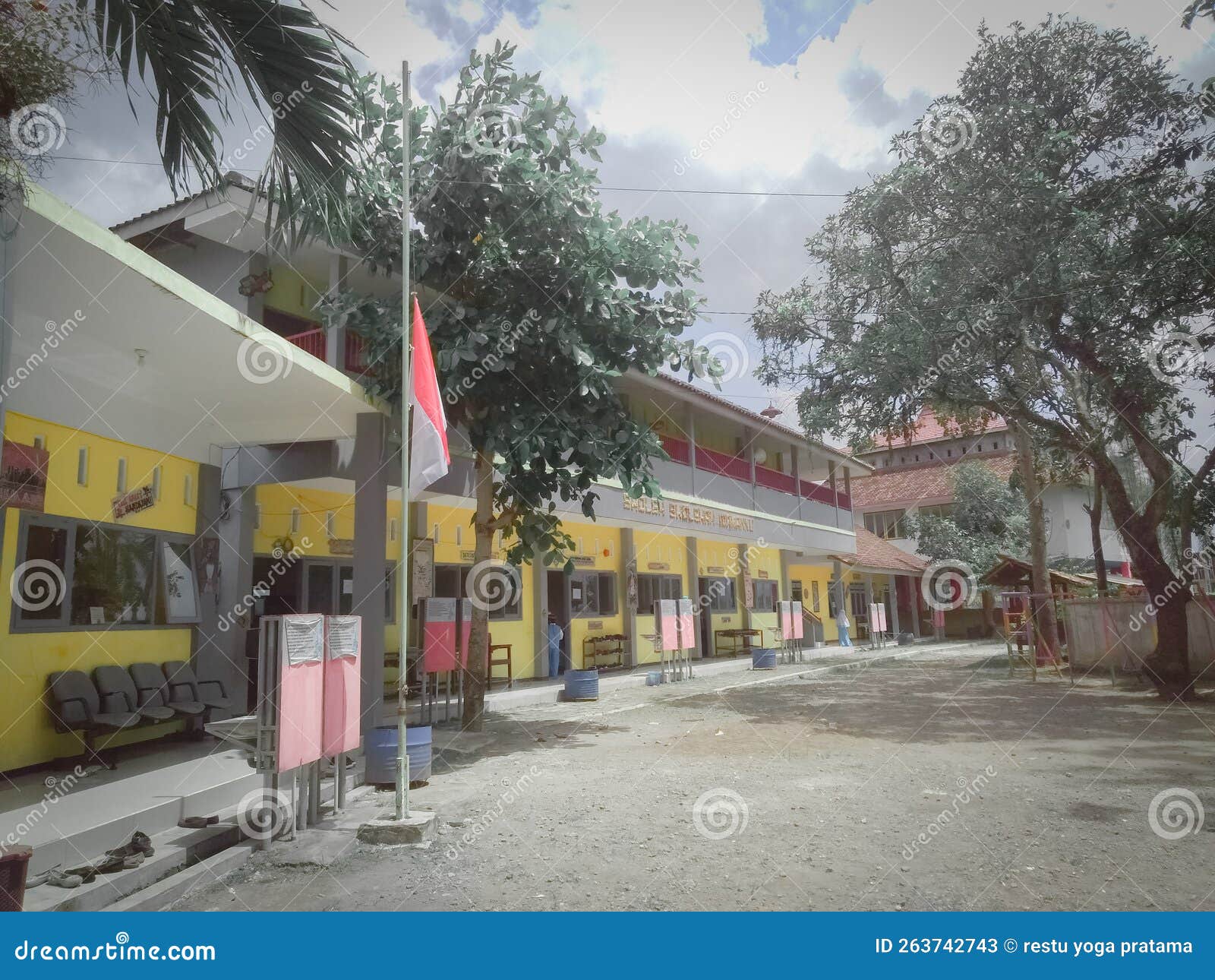 Flag School Yellow in Class Room Editorial Stock Photo - Image of flag ...