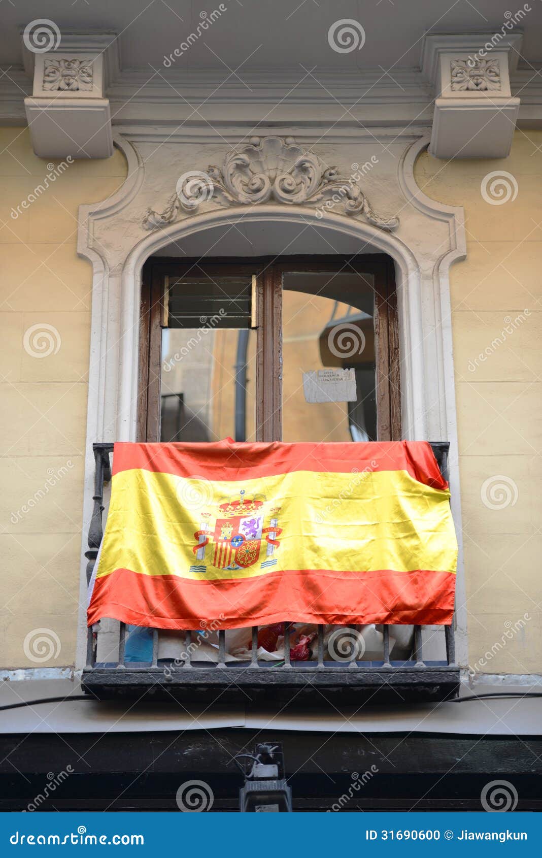 Flag of Spain Outside a Balcony Stock Photo - Image of states, tour ...