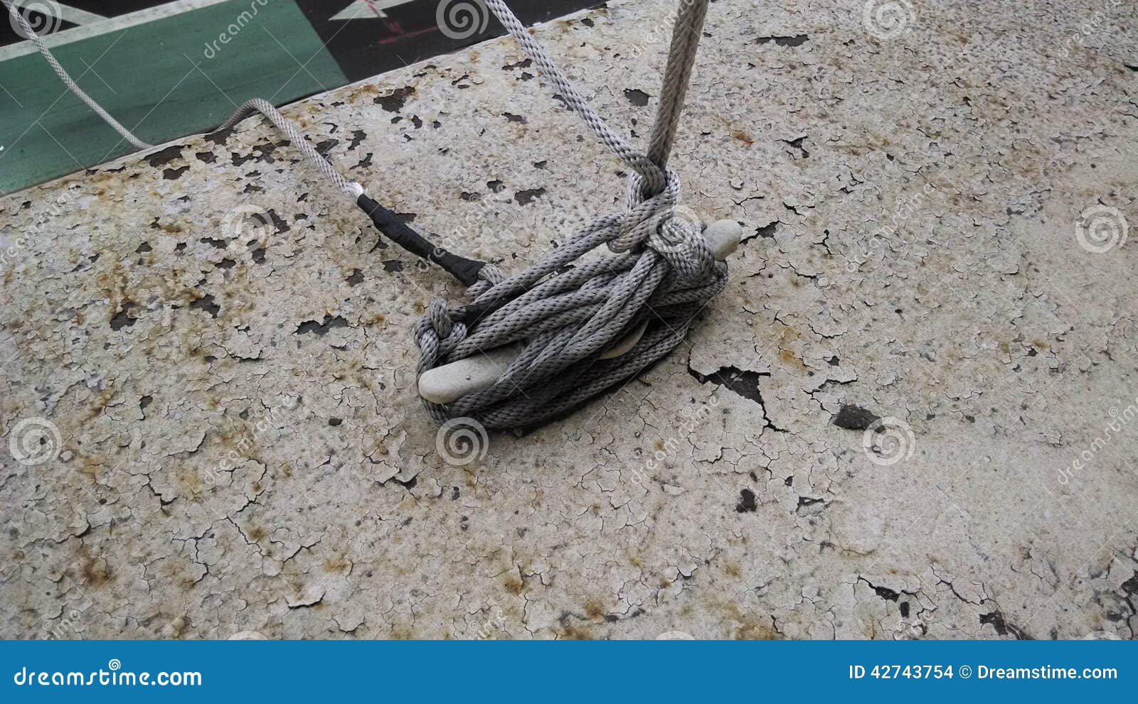 Flag tie down stock photo. Image of rope, loop, knot - 42743754