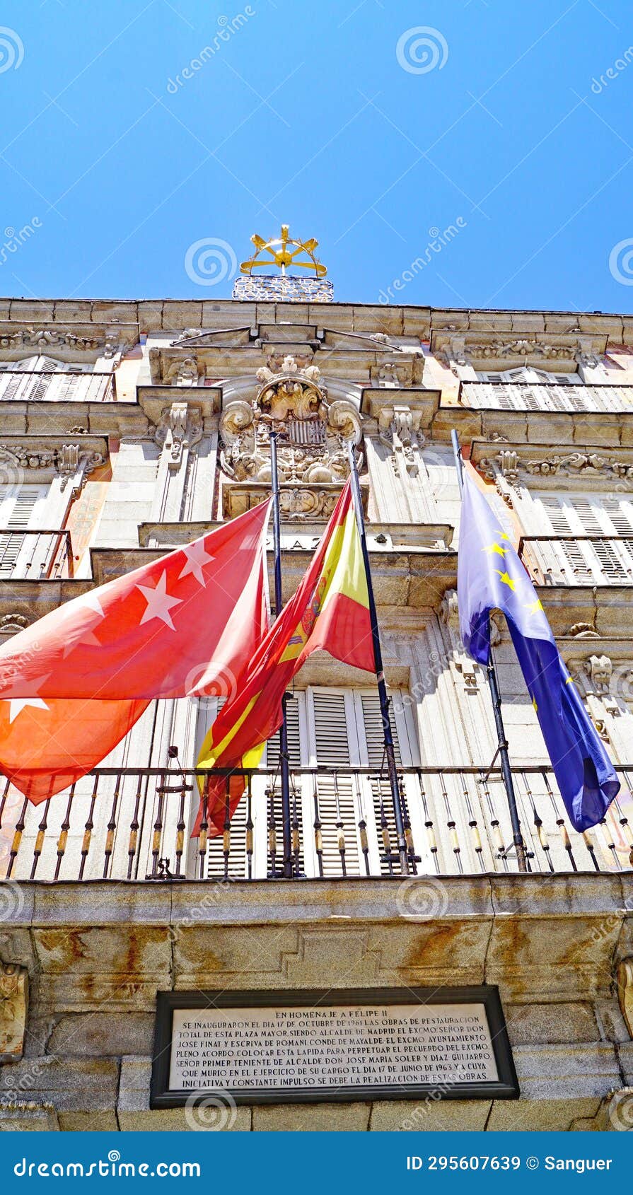Flags in Plaza Mayor in Madrid Stock Image - Image of lamppost, lamps ...