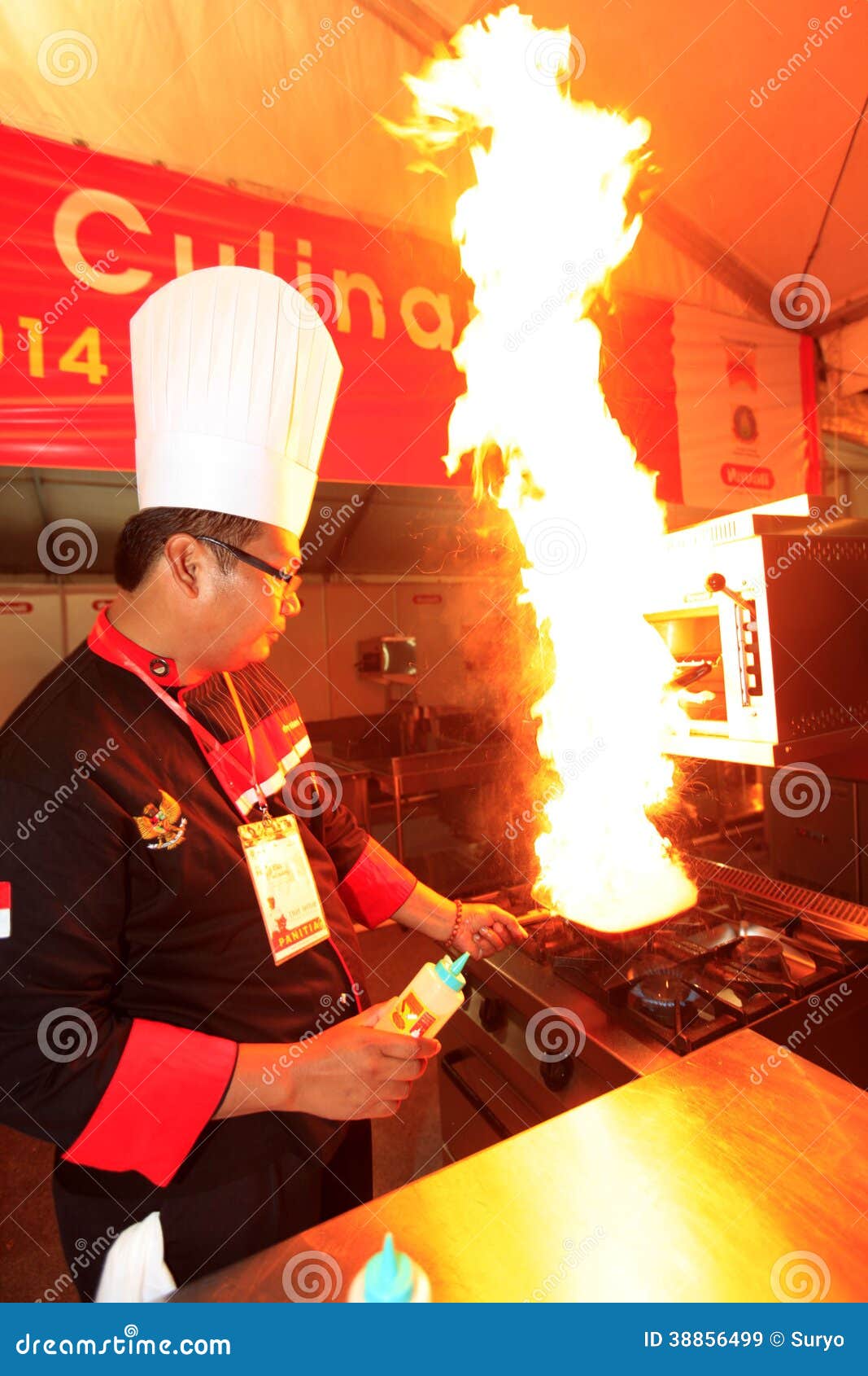 Flambe imagem de stock editorial. Imagem de técnica, central - 38856499