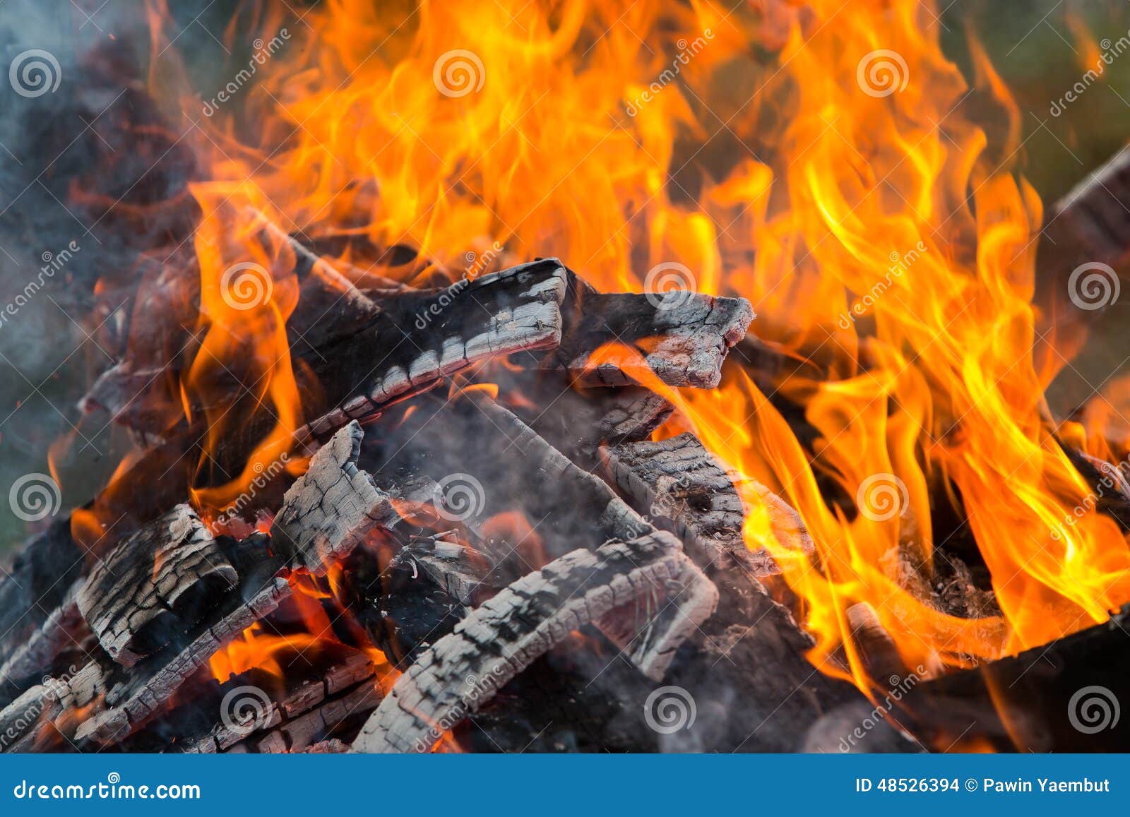The flame is burning stock photo. Image of closeup, abstract - 48526394