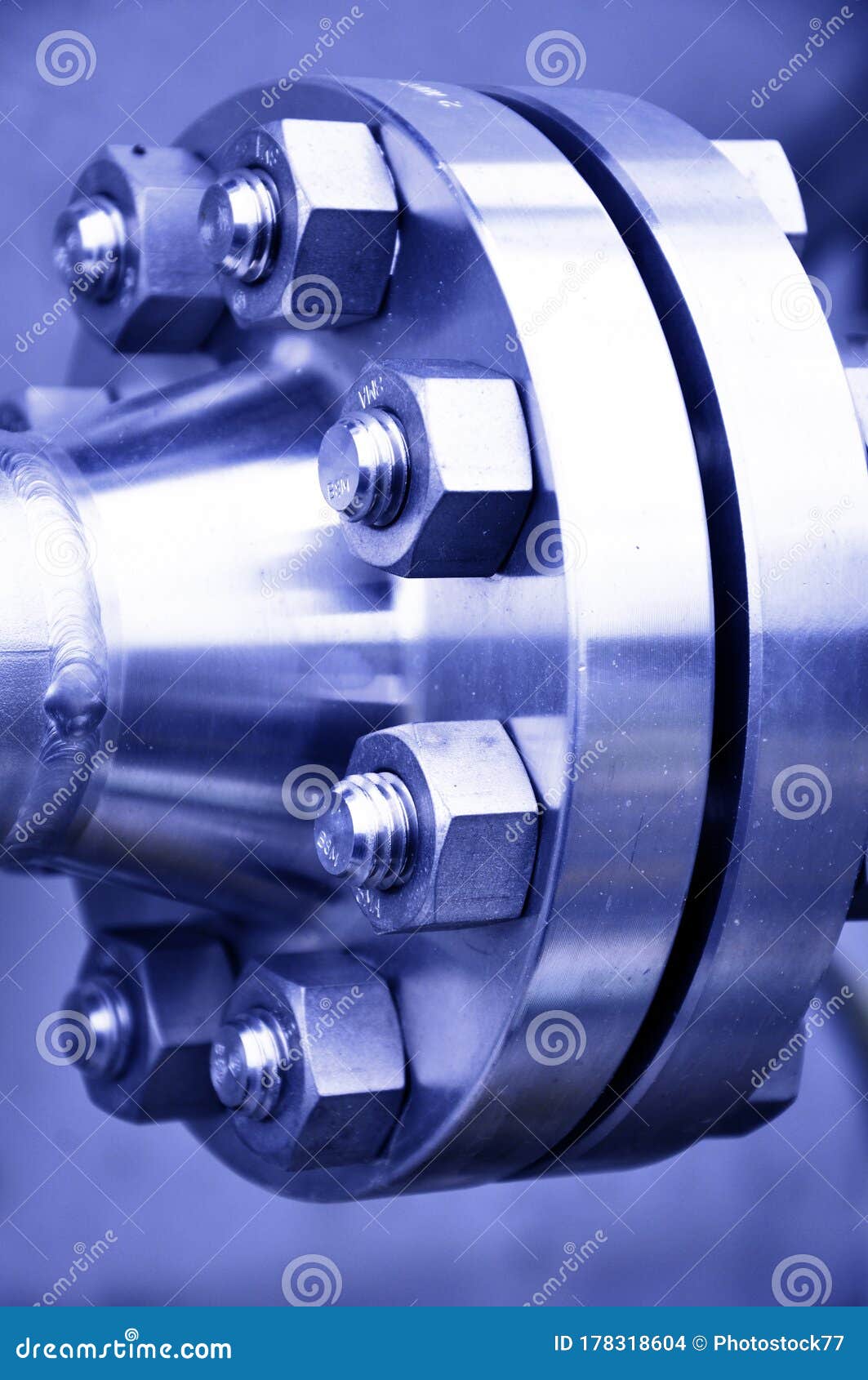 The Flanged Connection of Pipeline Stock Photo - Image of fitting ...
