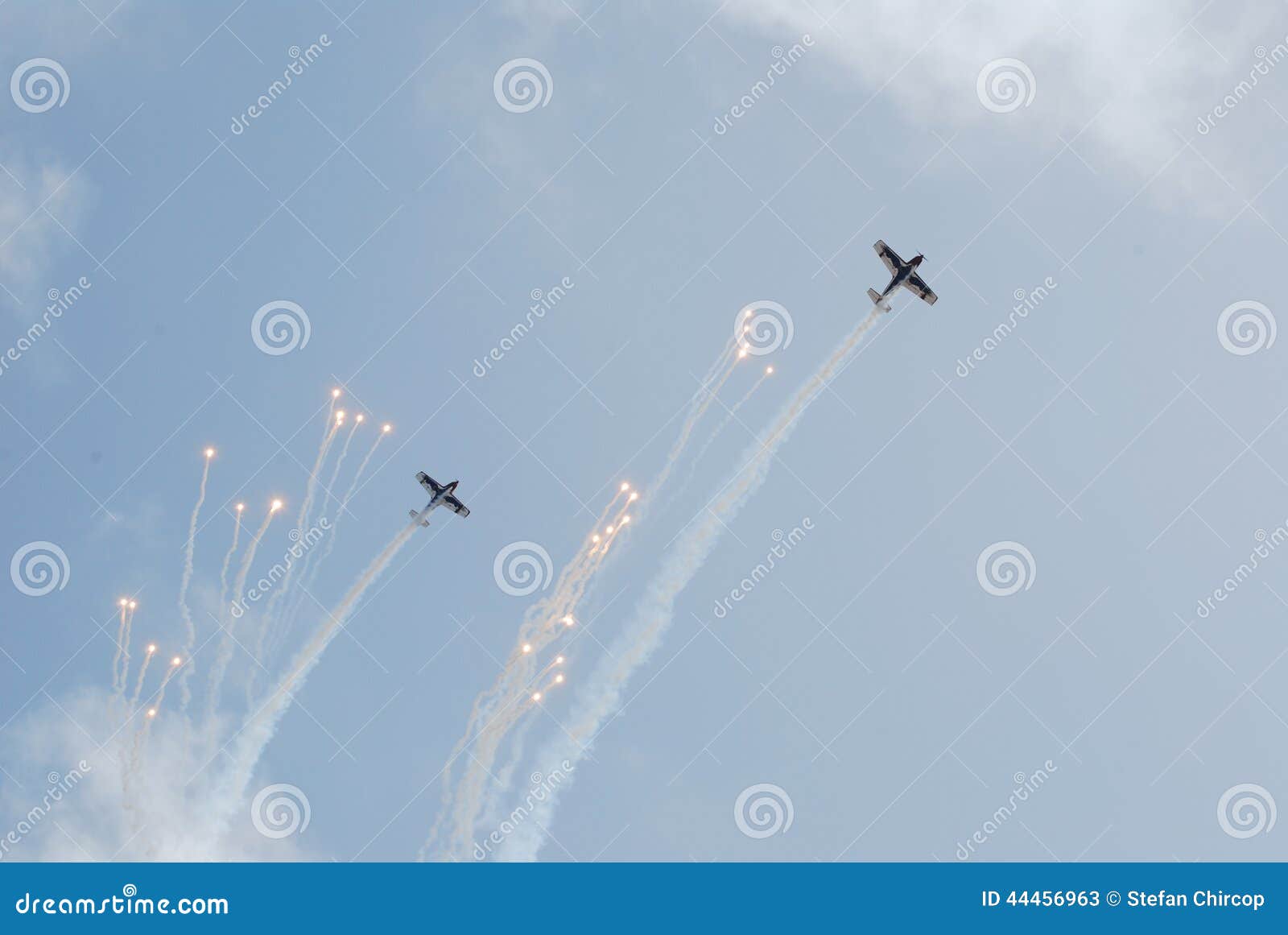 Planes throwing flares stock image. Image of teamwork - 44456963