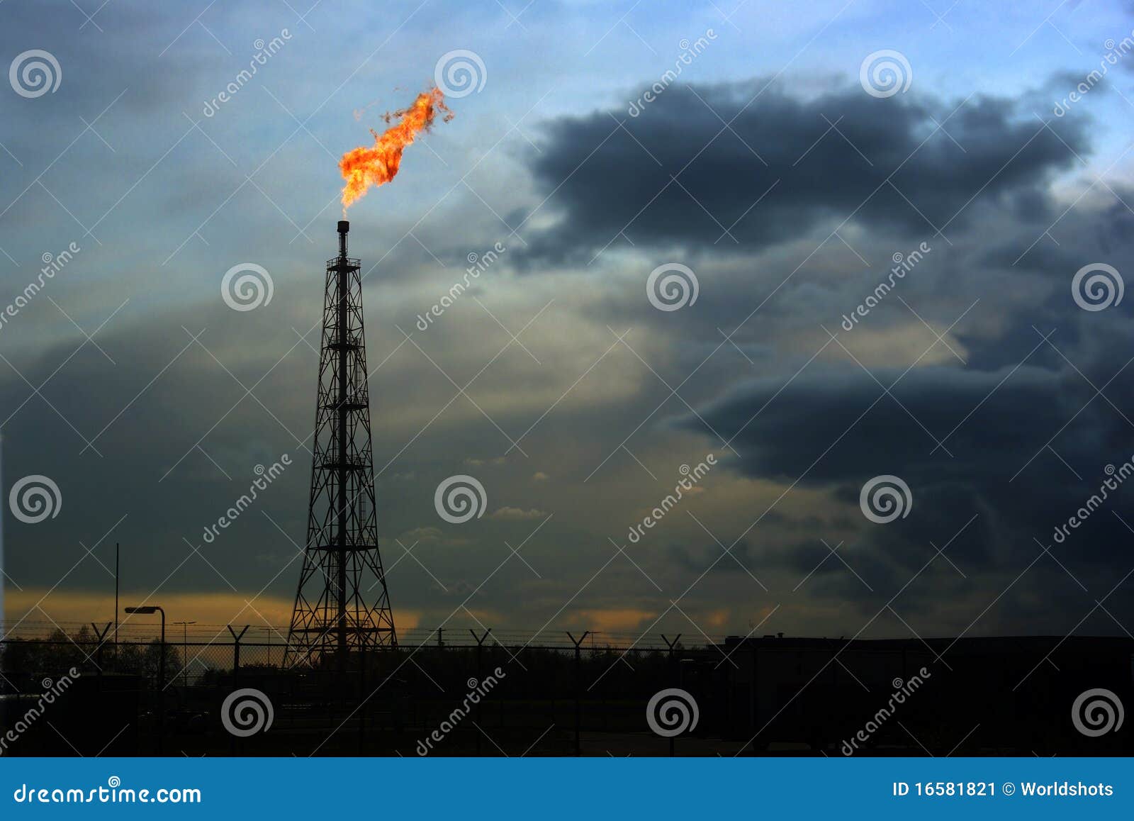 Flaring Natural Gas Location Stock Image - Image of carbon, flame: 16581821