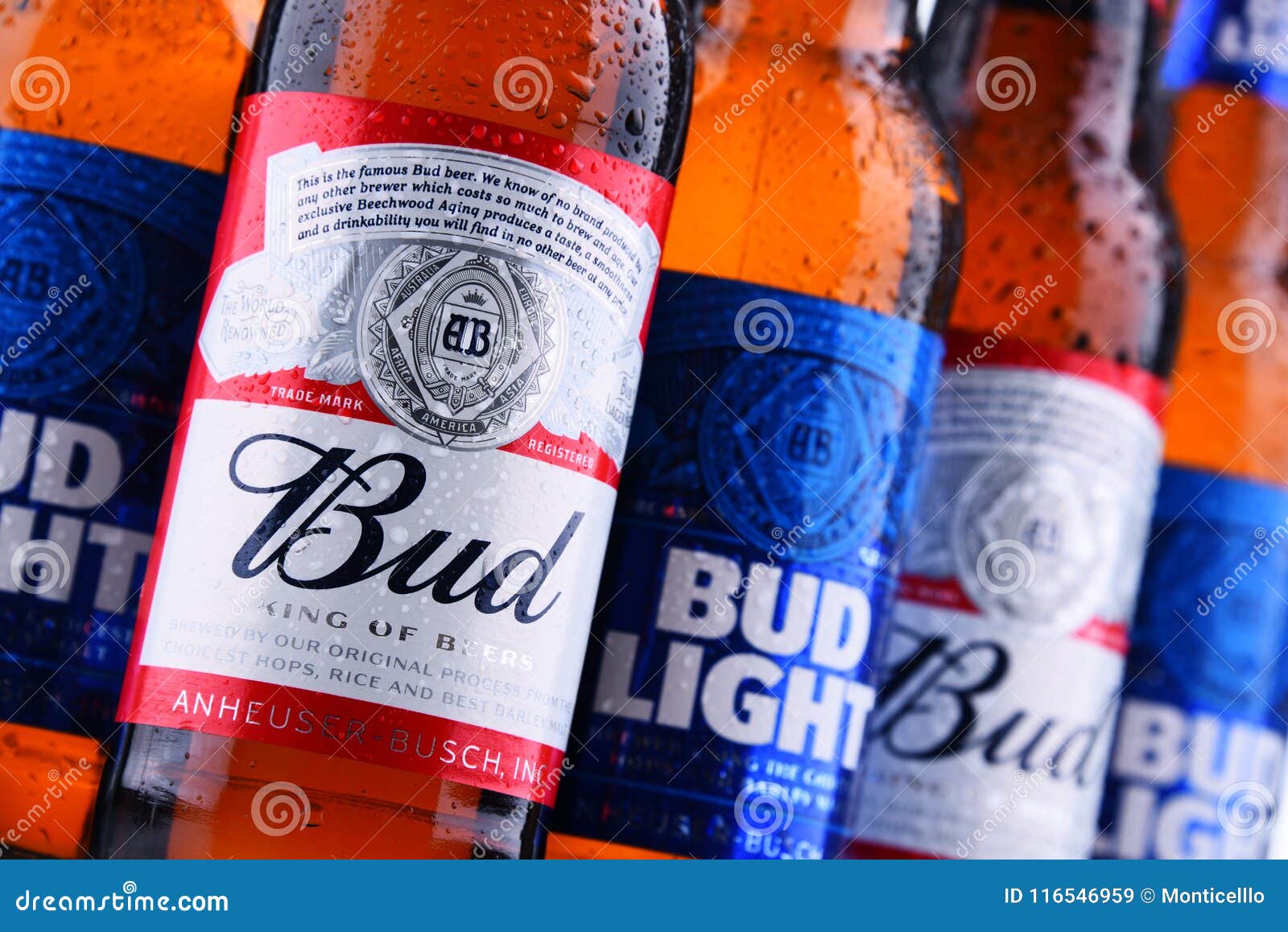 Flaschen Knospen- Und Bud Light-Bier Redaktionelles Stockbild - Bild ...