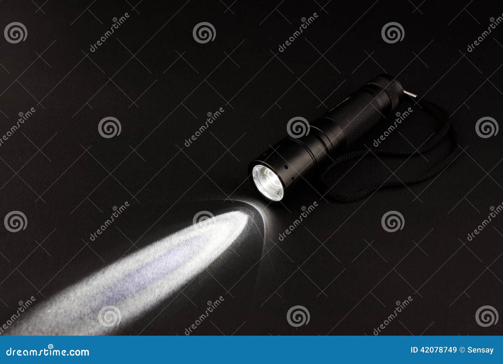 Flashlight with a Light Beam Stock Image - Image of beam, projection ...
