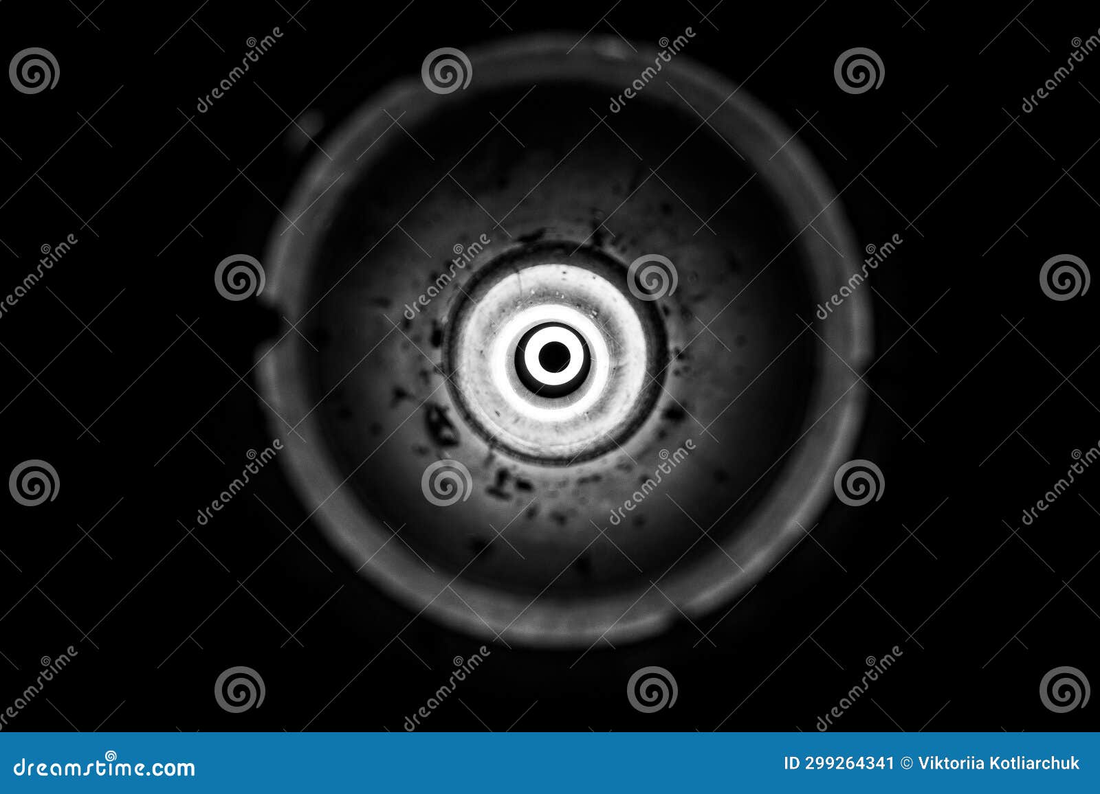 Flashlight And Light Ray Stock Photo | CartoonDealer.com #12664860